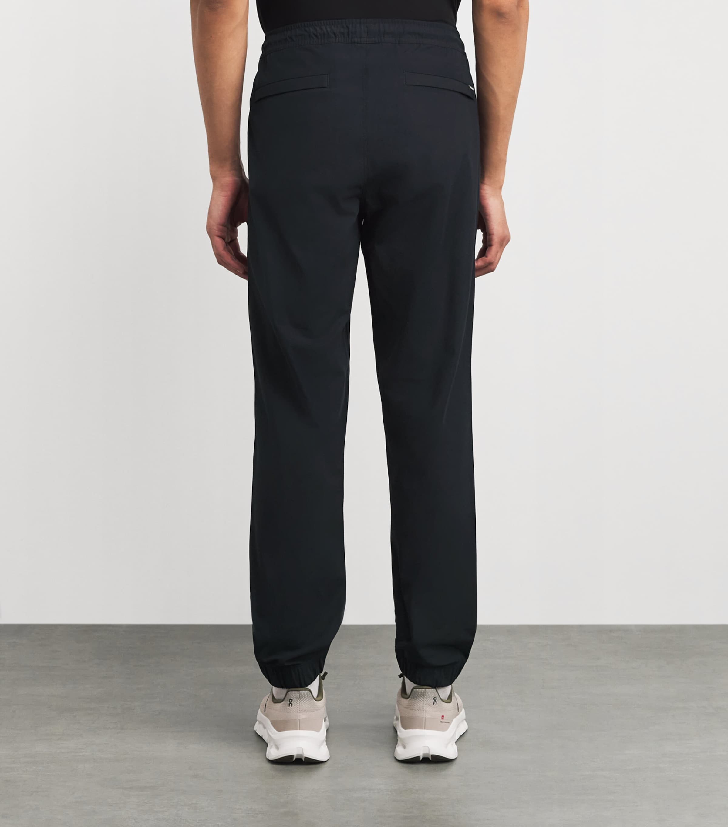 VUORI Black 30’’ Meta Sweatpants | Harrods UK