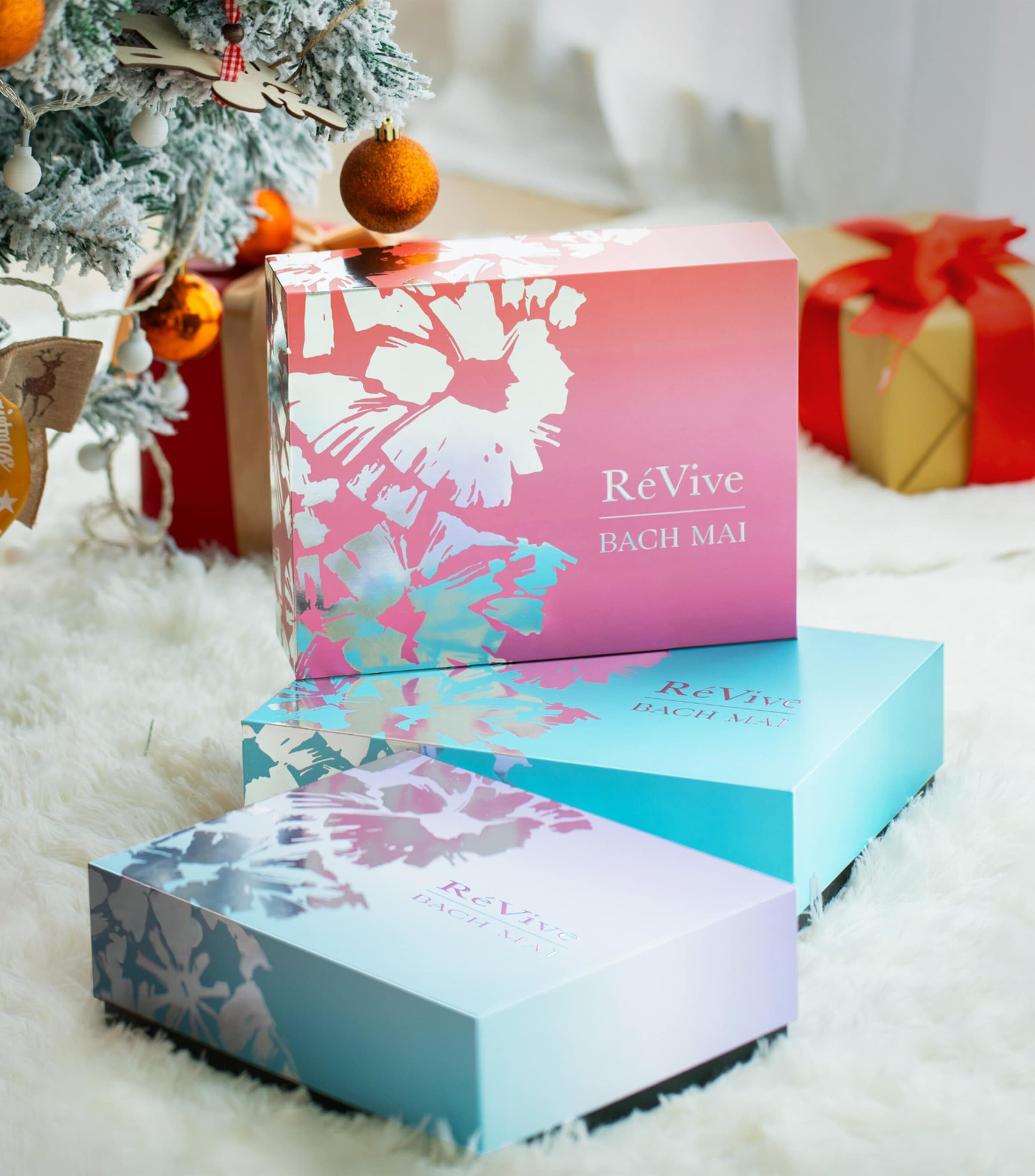 RéVive Brightening Ritual Gift Set | Harrods TW