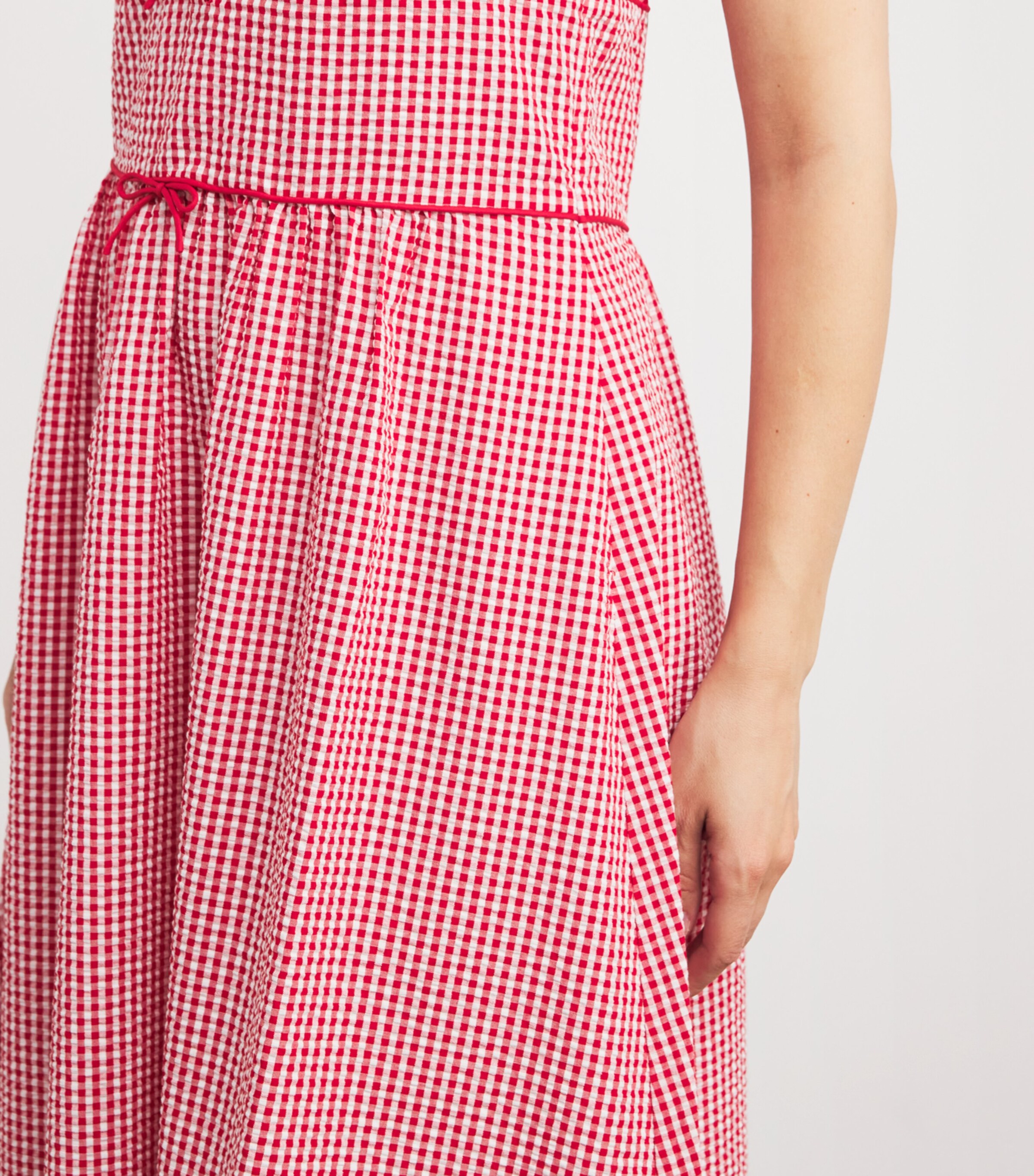 DÔEN Seersucker Gingham Belline Midi Dress | Harrods CA