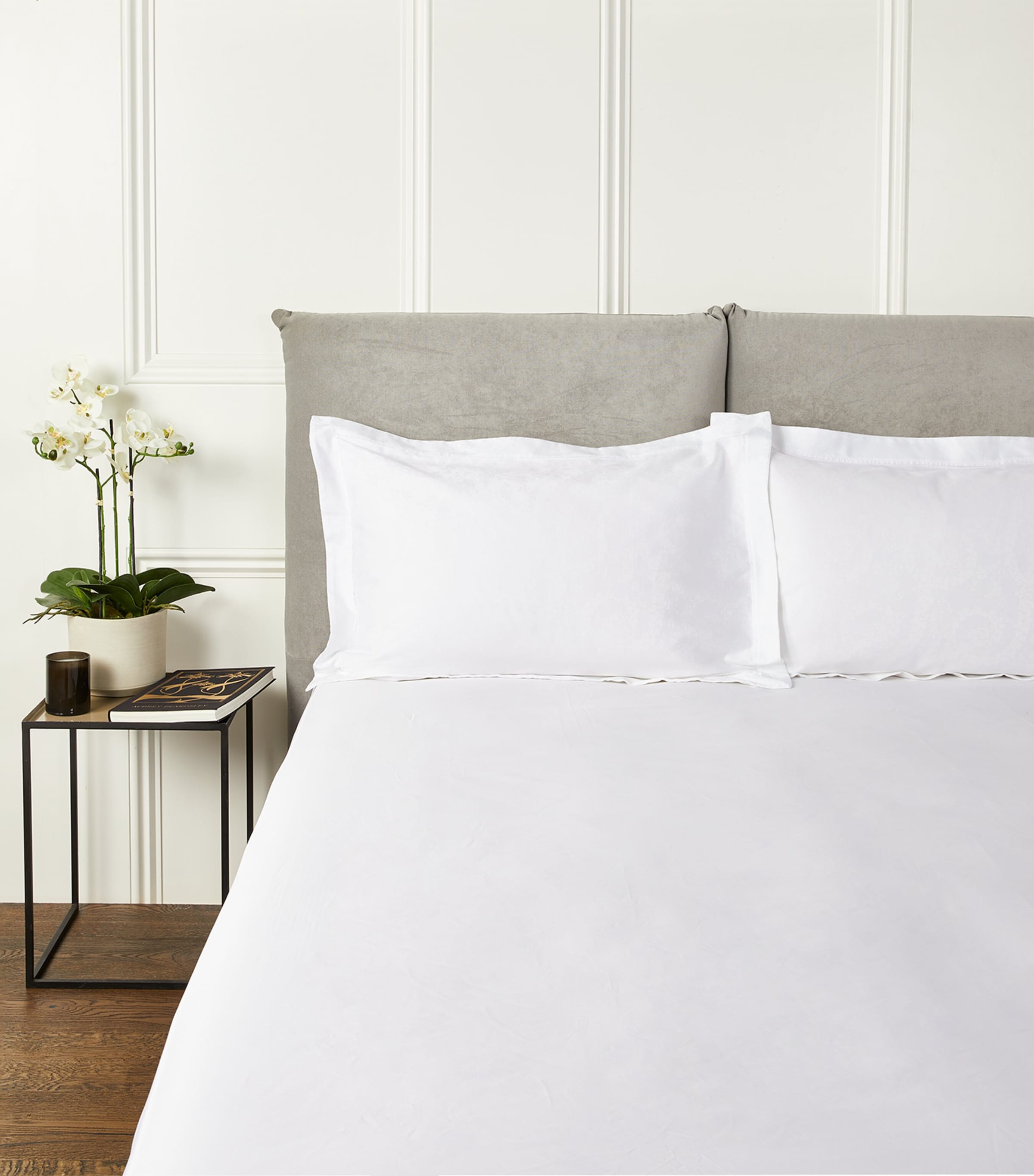 Amalia Suave King Fitted Sheet (150cm x 200cm) | Harrods HK