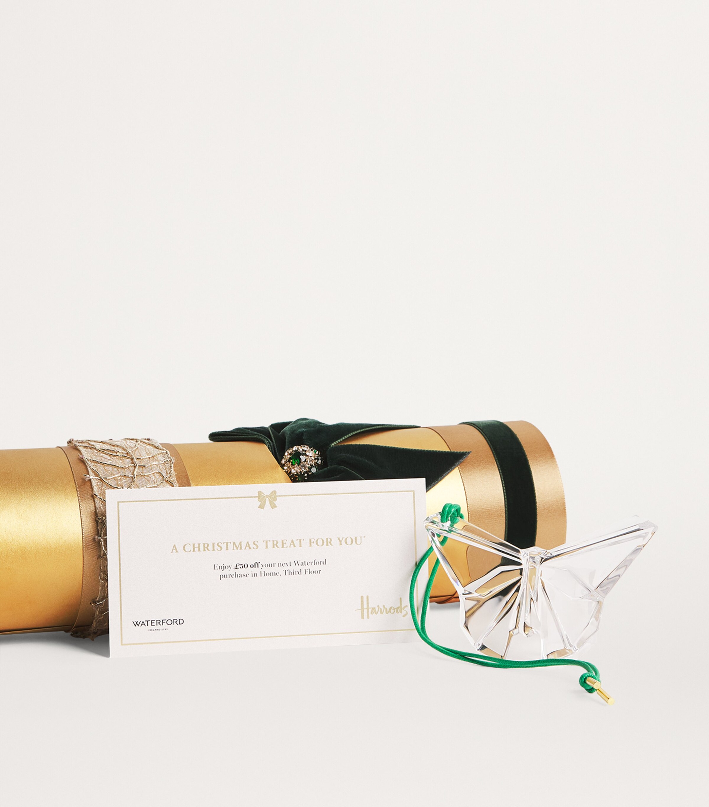 Harrods Luxury Christmas Crackers (Set of 6) | Harrods US