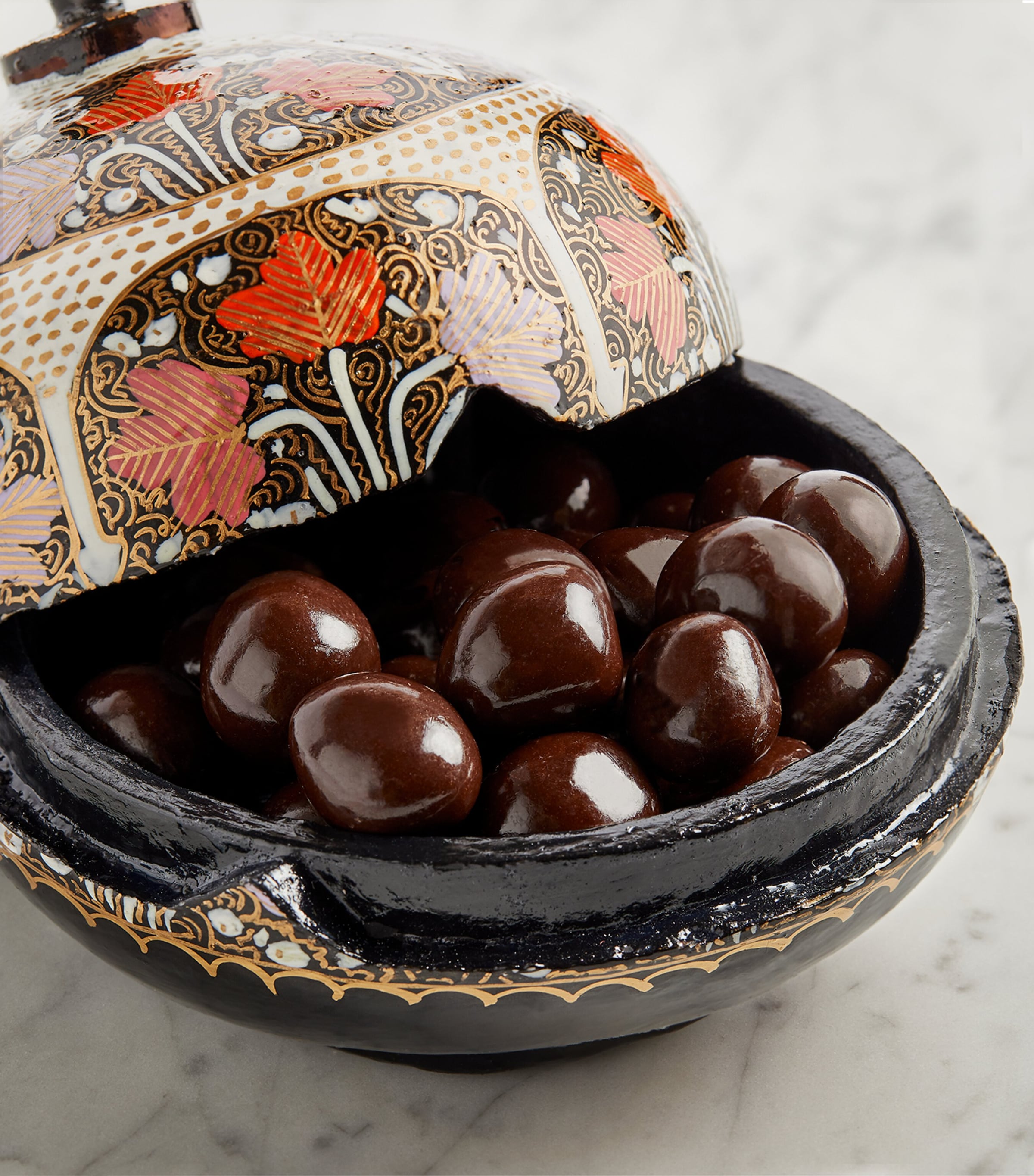 Farhi Dark Chocolate Ginger (130g) | Harrods UK