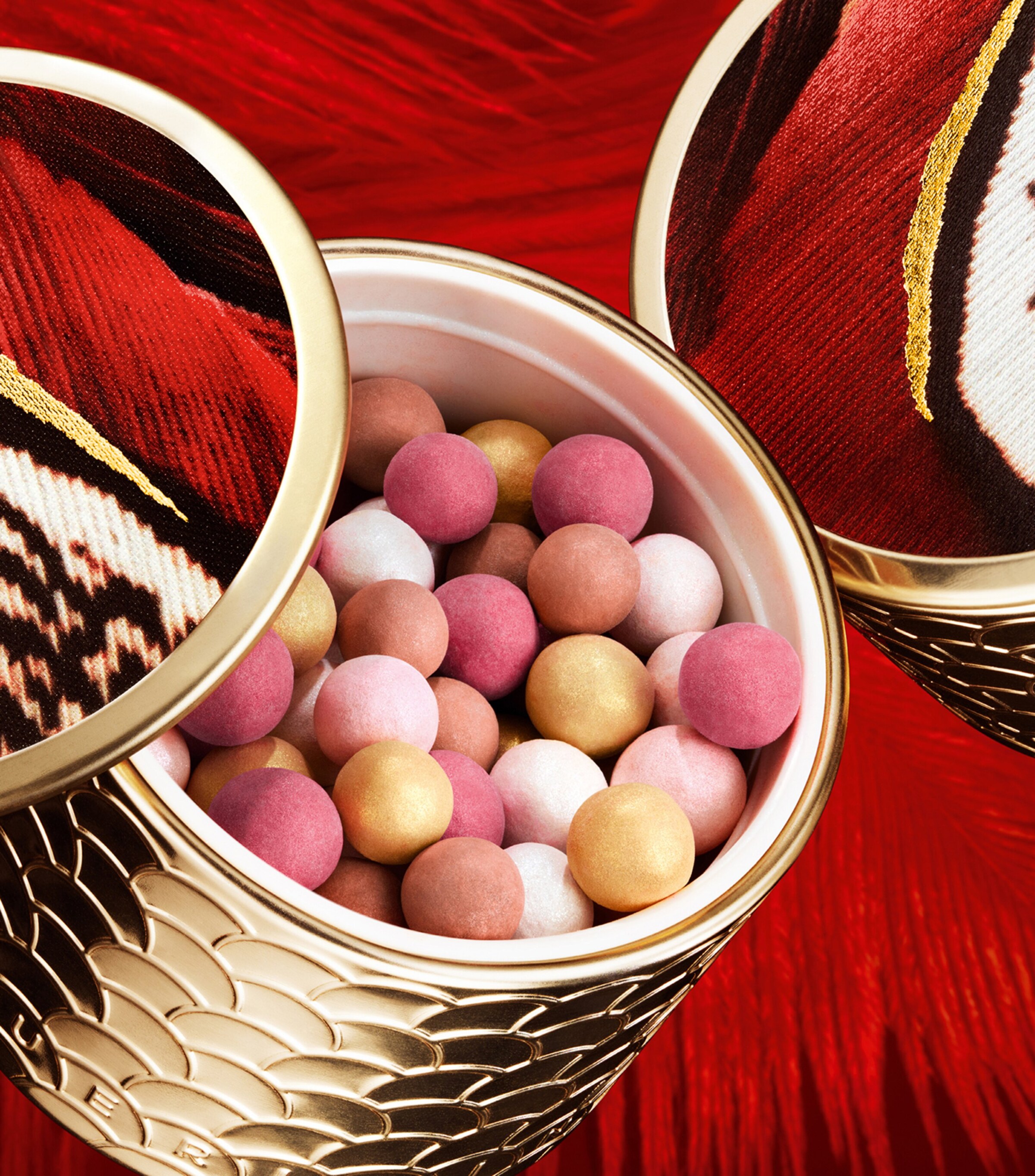 Guerlain Météorites Phoenix Light Revealing Pearls of Powder | Harrods US