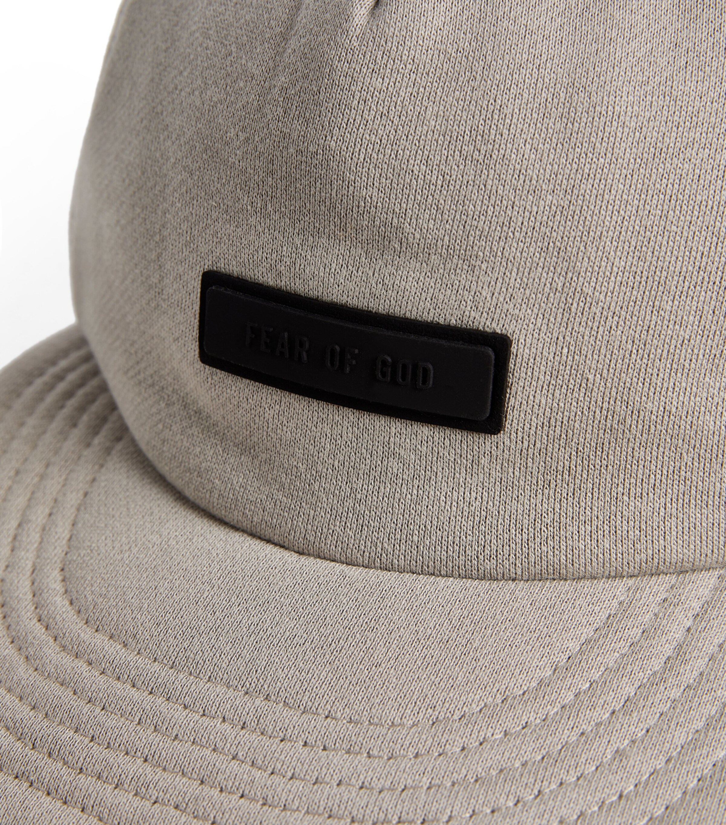 FEAR OF GOD ESSENTIALS KIDS Logo Baseball Cap | Harrods HK