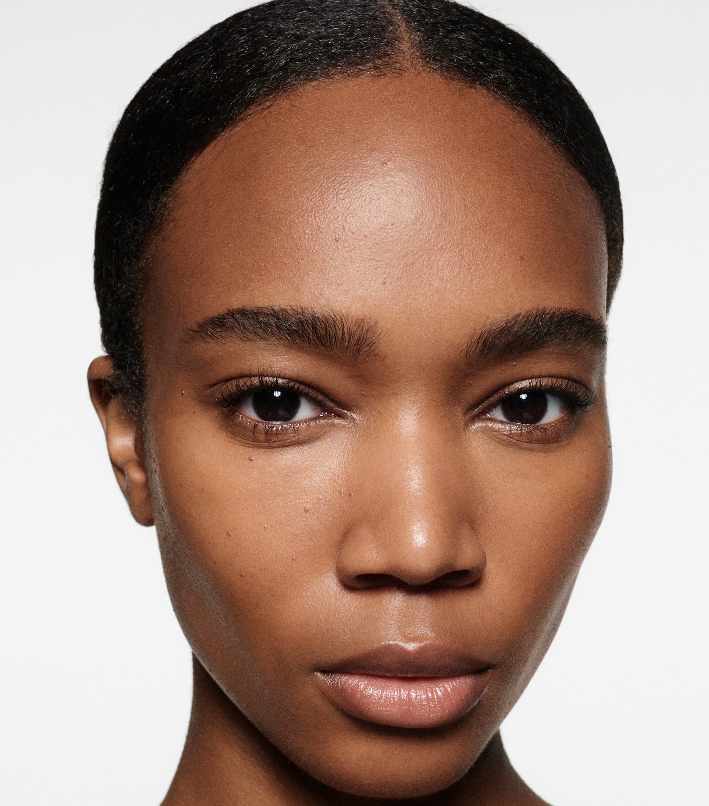 Victoria Beckham Beauty The Concealer Pen | Harrods UK