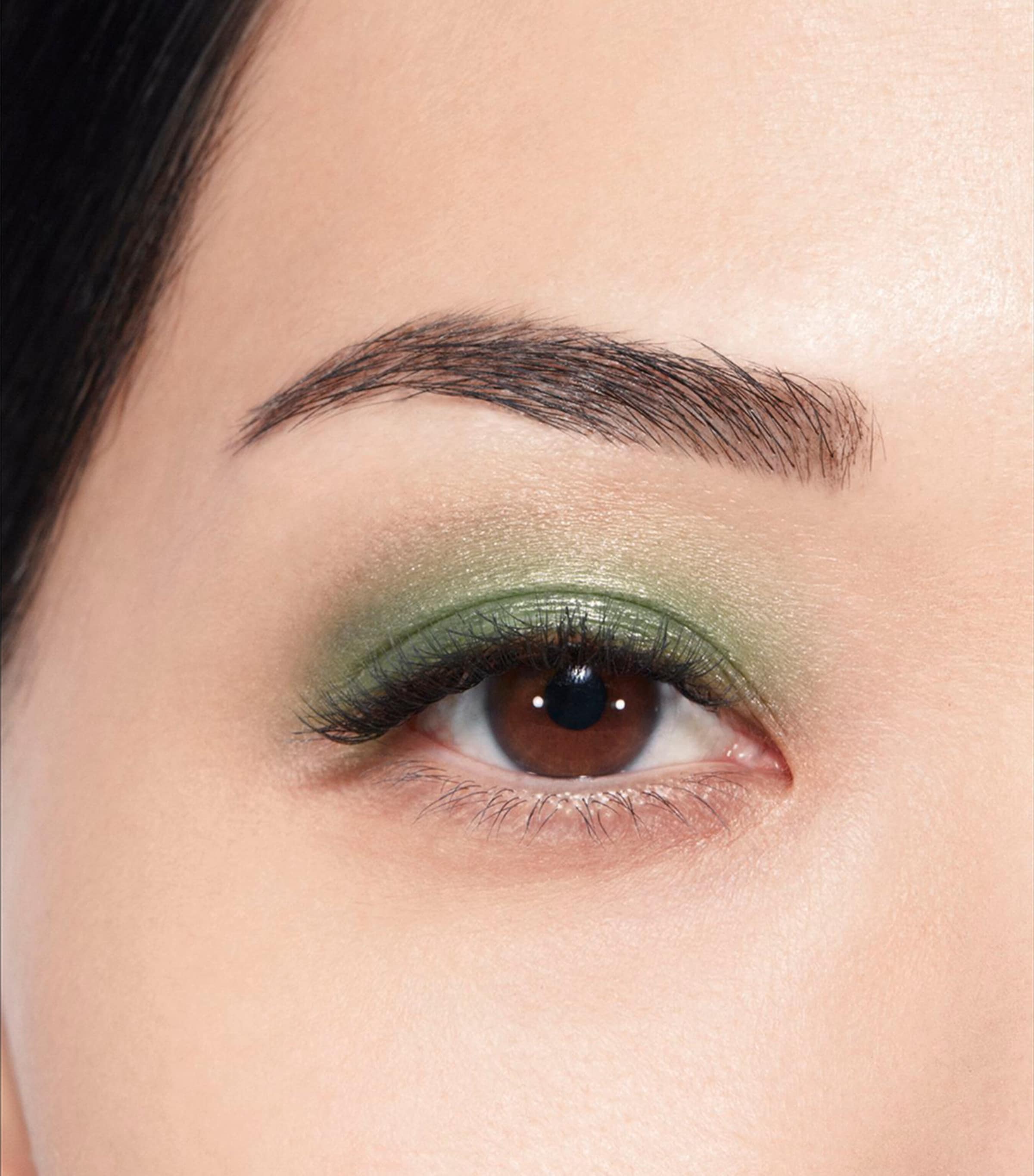 CHANEL Ombre Essentielle Multi-Use Longwearing Eyeshadow | Harrods UK