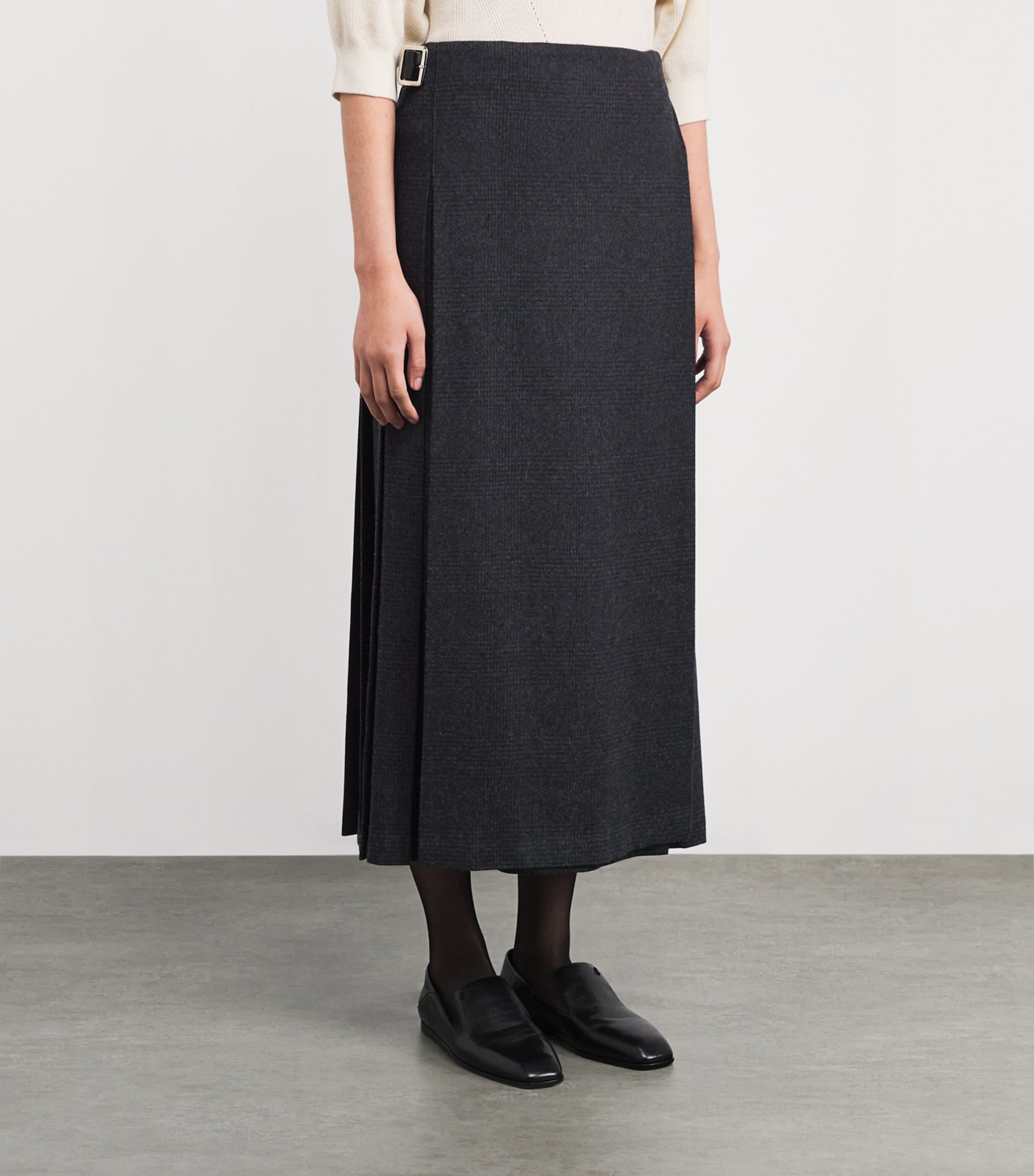 Johnstons Of Elgin Grey x Le Kilt Wool-Cashmere Tailored Mini Skirt ...