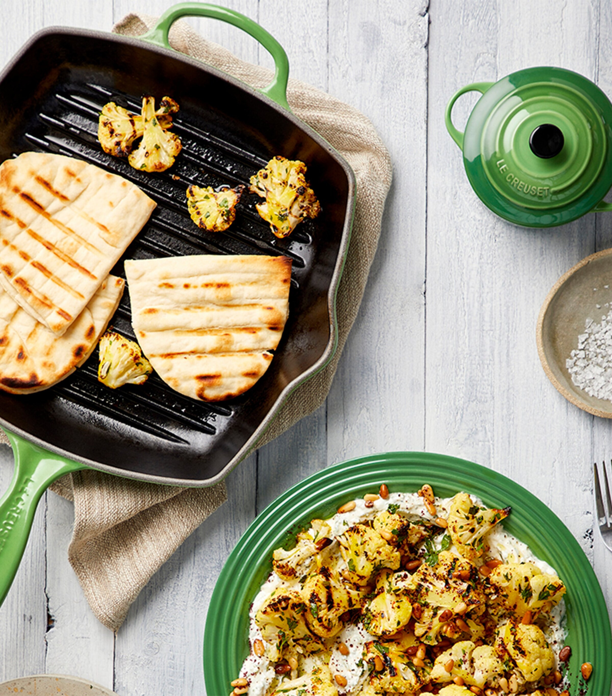 Le Creuset Cast Iron Square Grillit (26cm) | Harrods UK