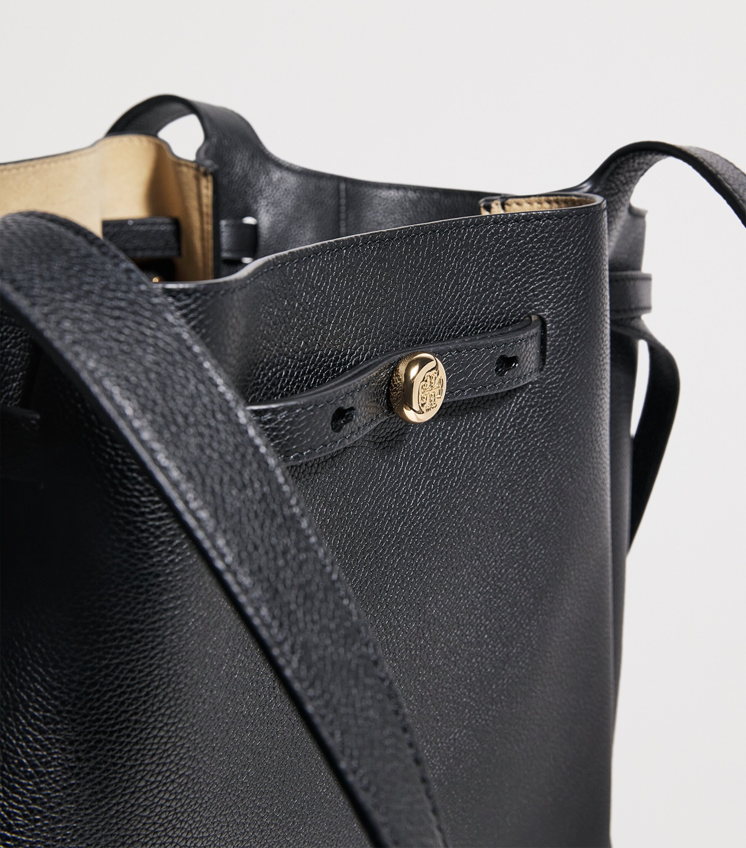 Tory Burch Black Leather Romy Tote Bag | Harrods IN