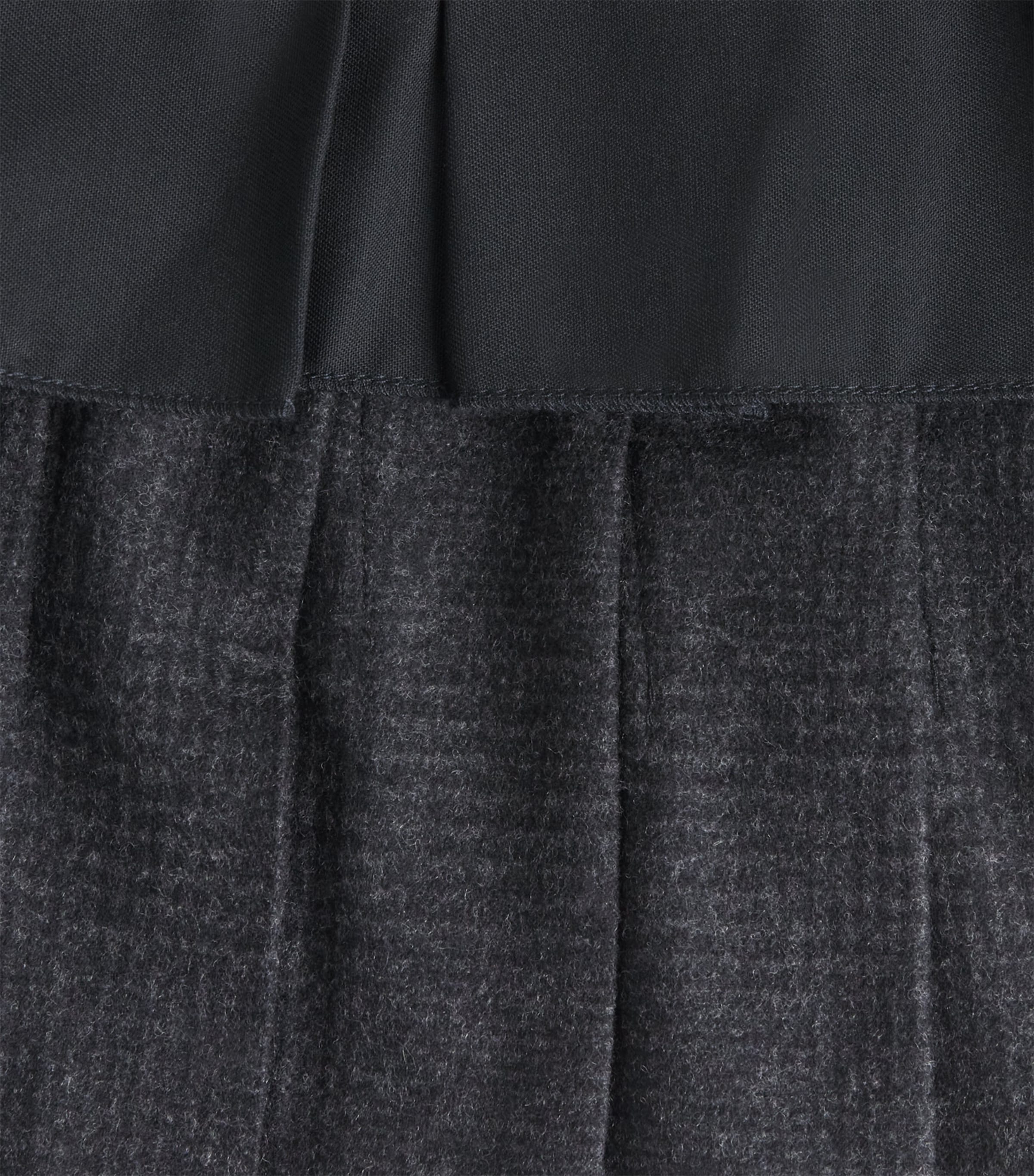 Johnstons Of Elgin Grey x Le Kilt Wool-Cashmere Tailored Mini Skirt ...