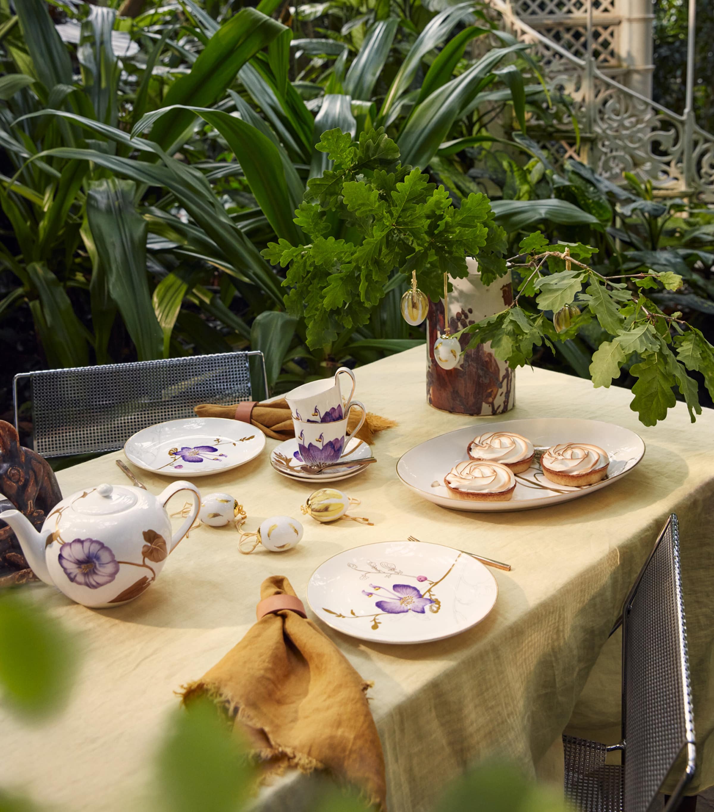 Royal Copenhagen Spring 2025 Oriole Eggs (Set of 2) | Harrods UK