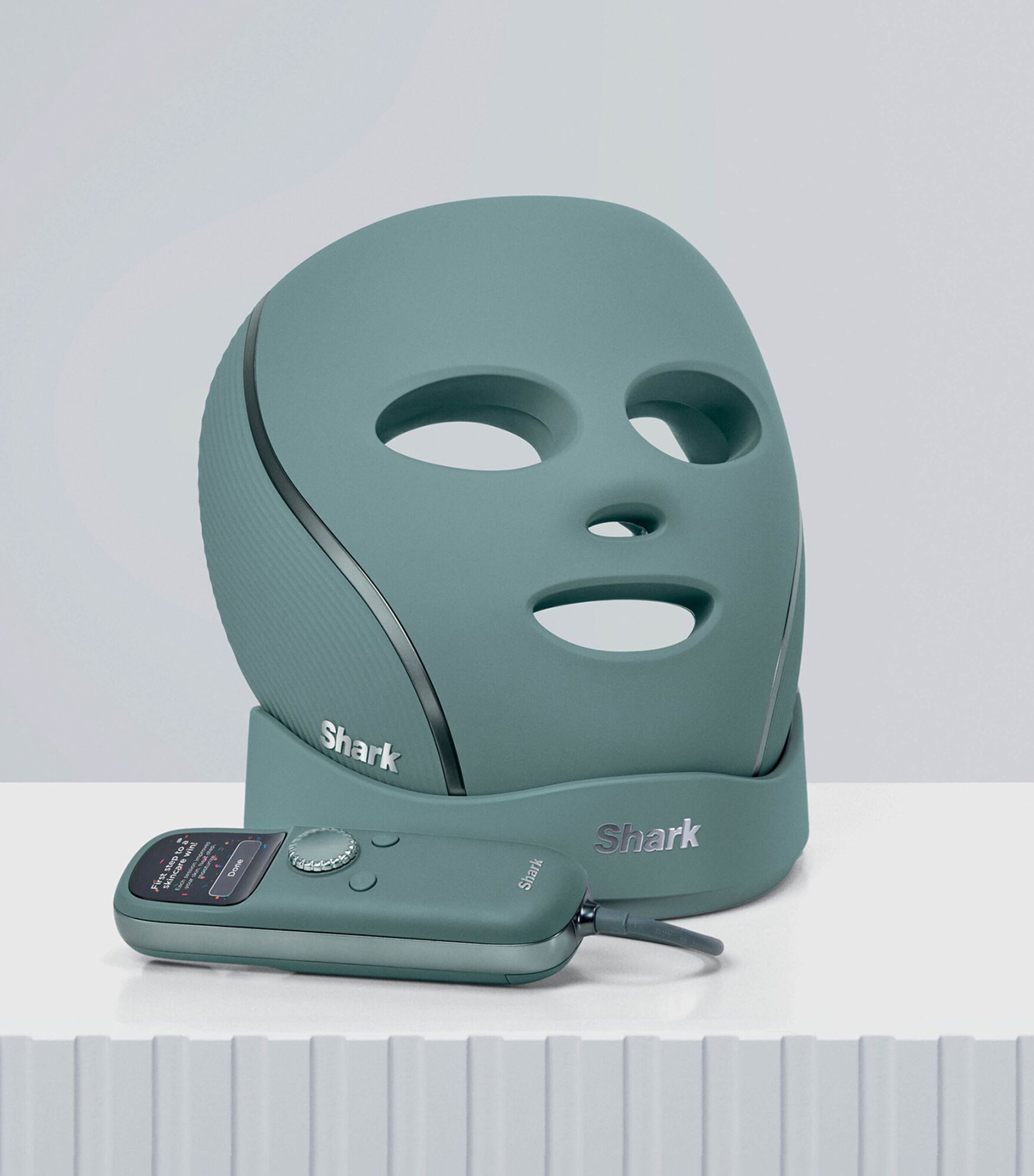 Shark CryoGlow Under-Eye Cooling + LED Anti-Ageing & Blemish Repair ...