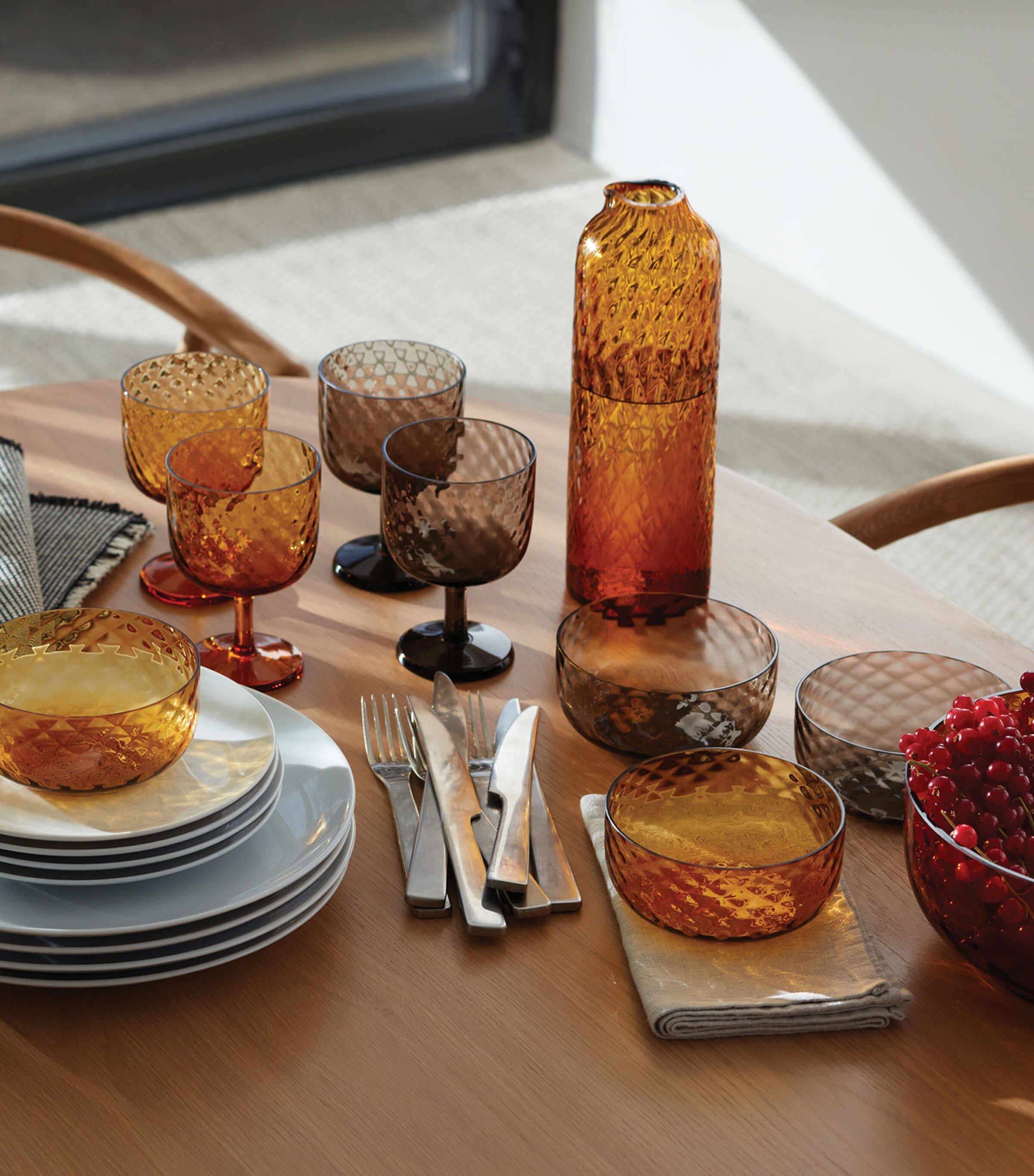 LSA International Multi Dapple Carafe (1L) | Harrods UK