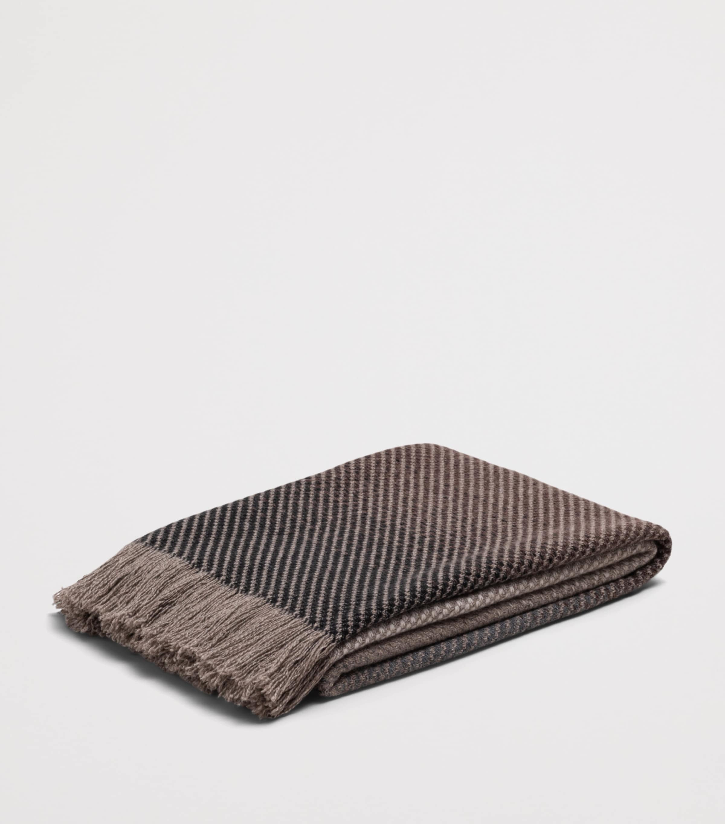 Begg x Co Cashmere Mossband Harmony Scarf | Harrods HK