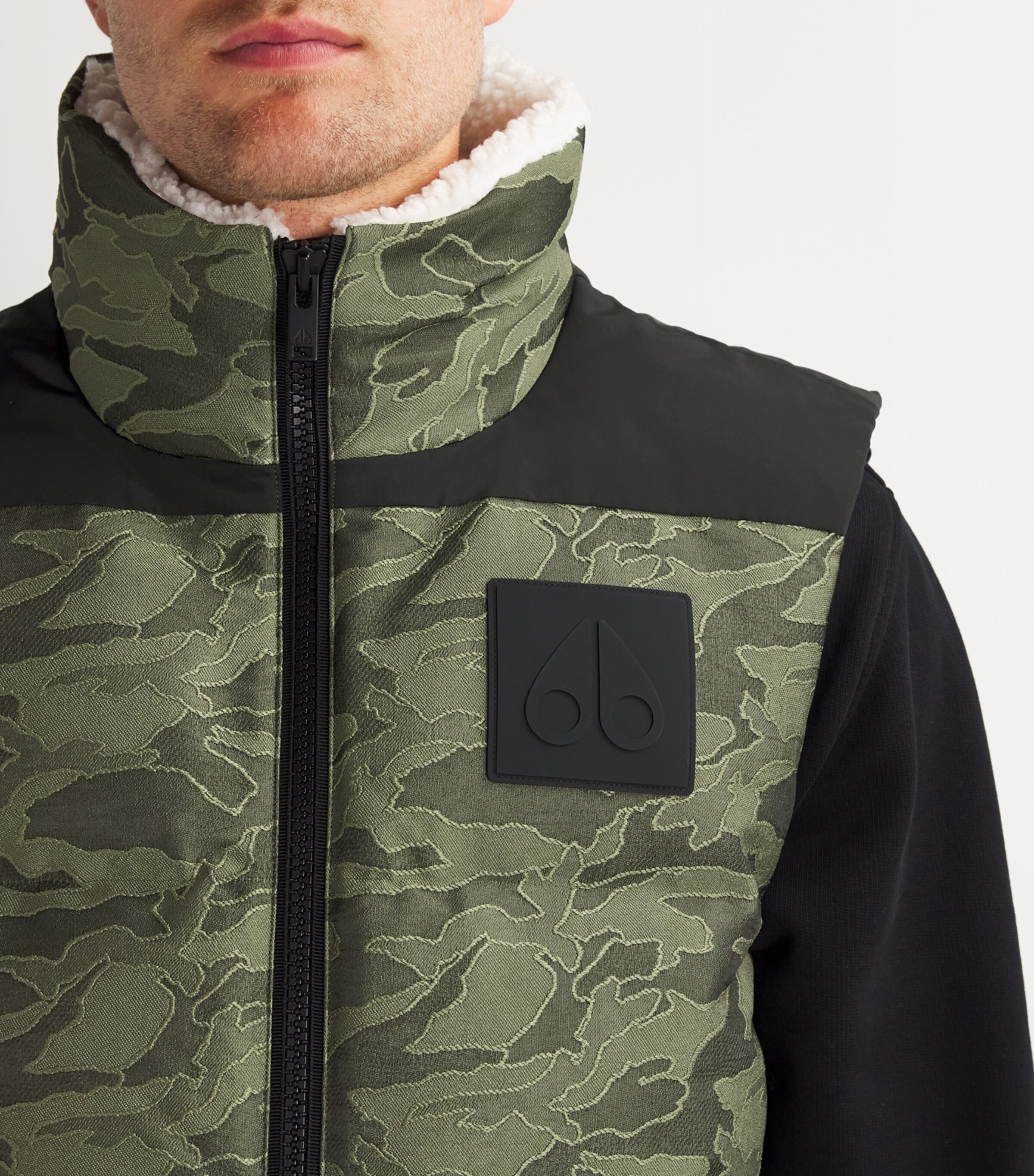 Moose Knuckles Kings Camouflage Print Puffer Gilet | Harrods KR