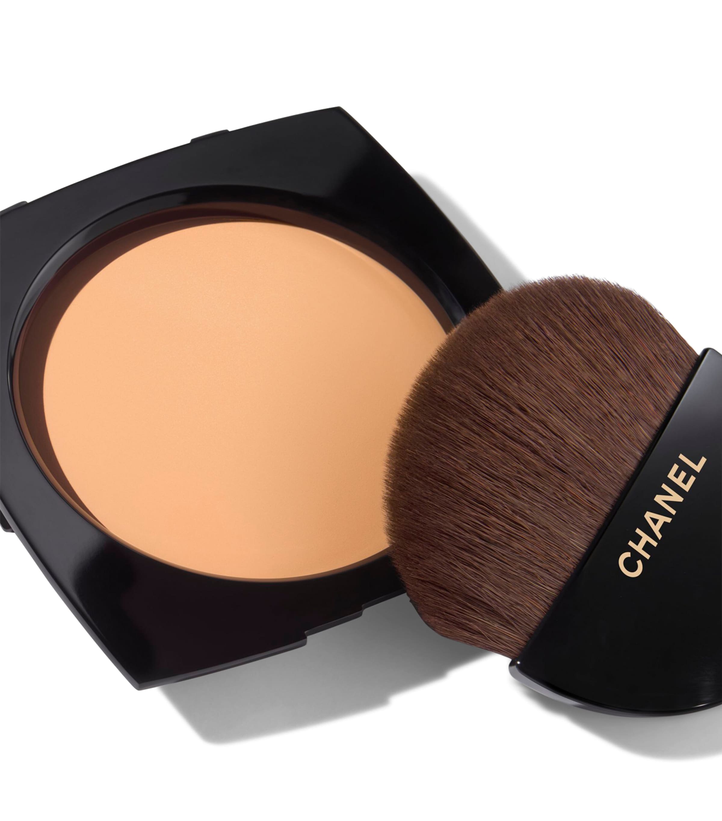 CHANEL LES BEIGES Healthy Glow Sheer Powder - Refill | Harrods UK