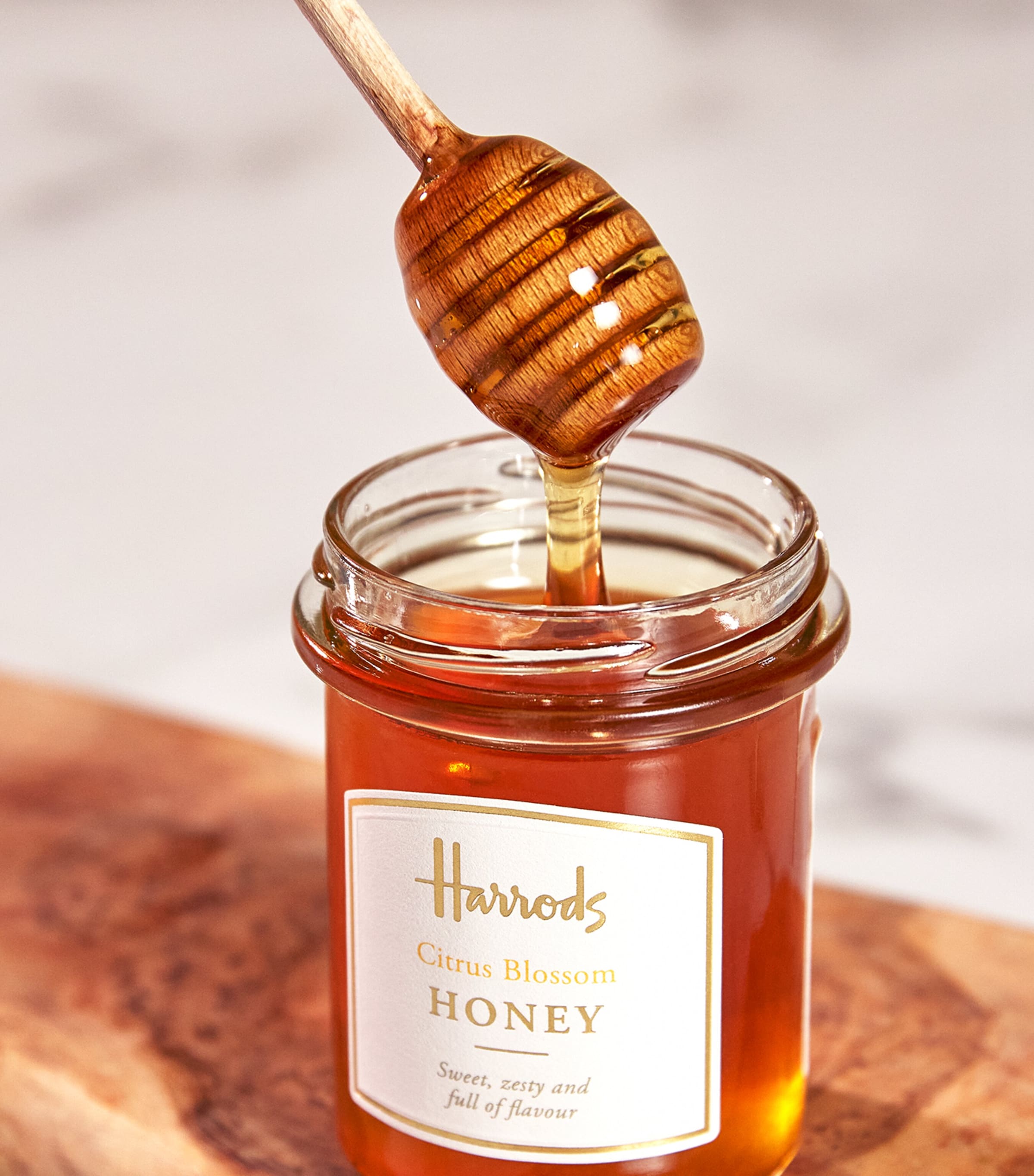 Harrods The Food Hall Favourites Hamper | Harrods UK