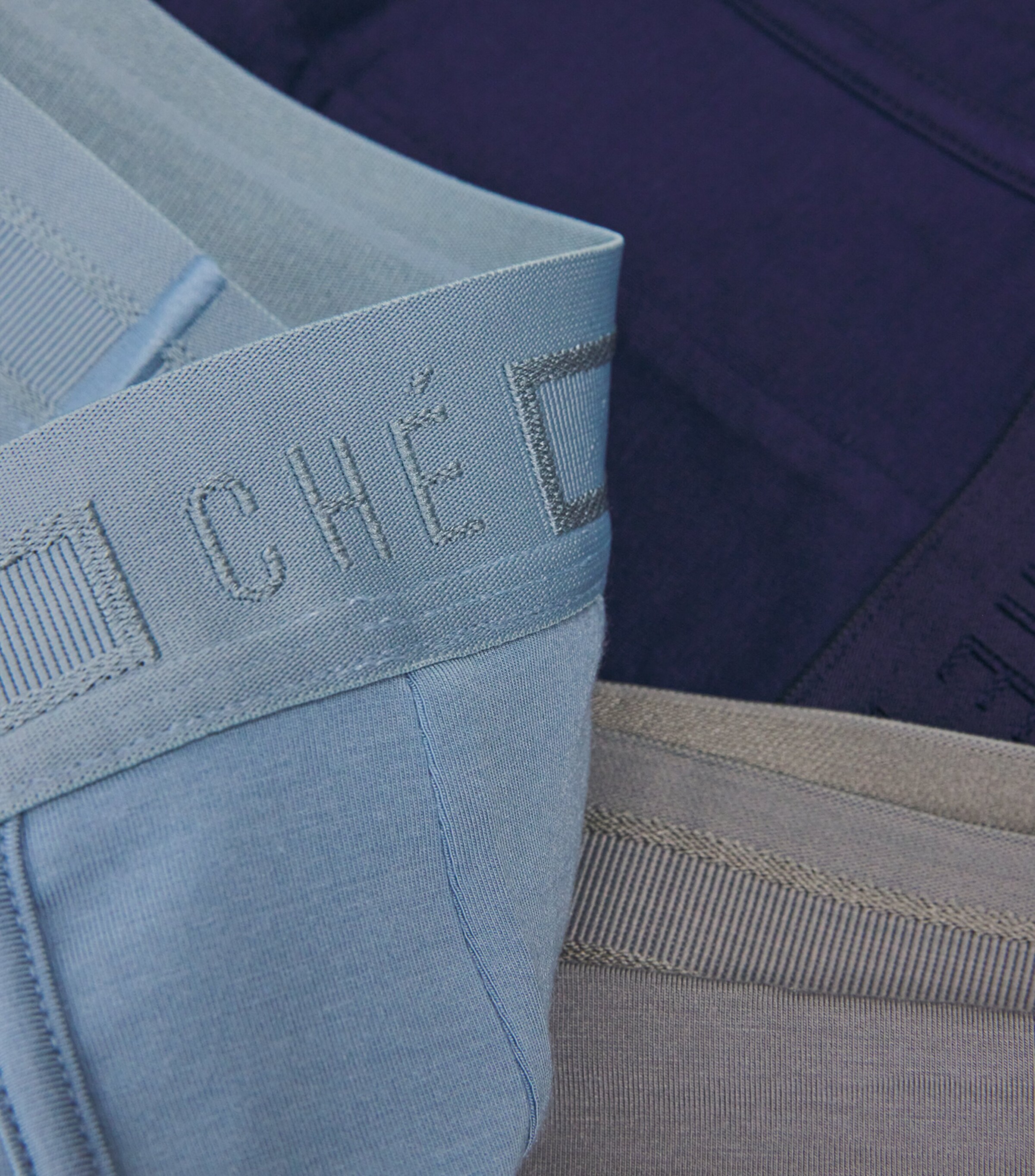 CHÉ Multi Logo Boxer Trunks (Pack of 3) | Harrods SE