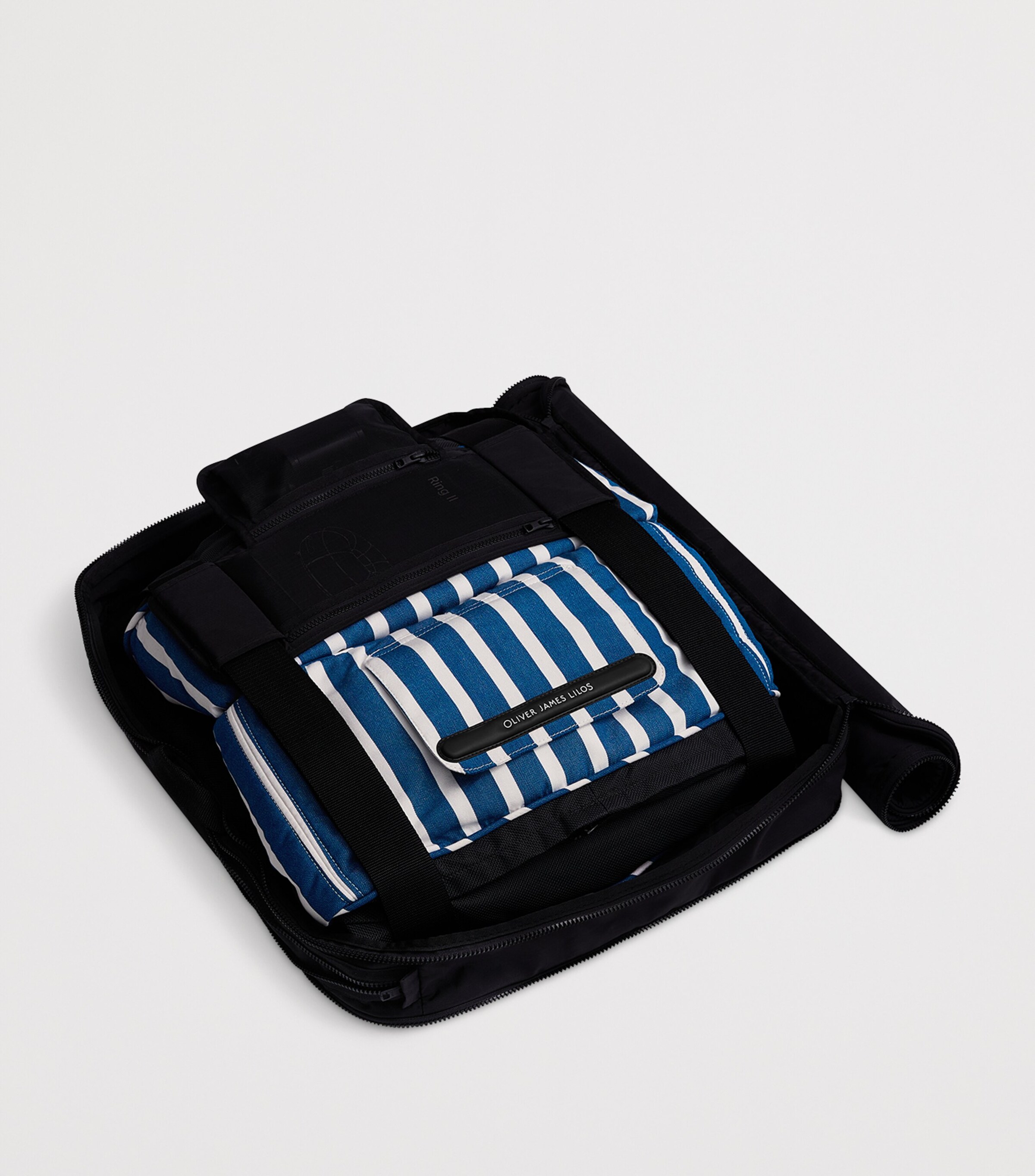 Oliver James Lilos Blue Gen II Ring Regatta Lilo | Harrods UK