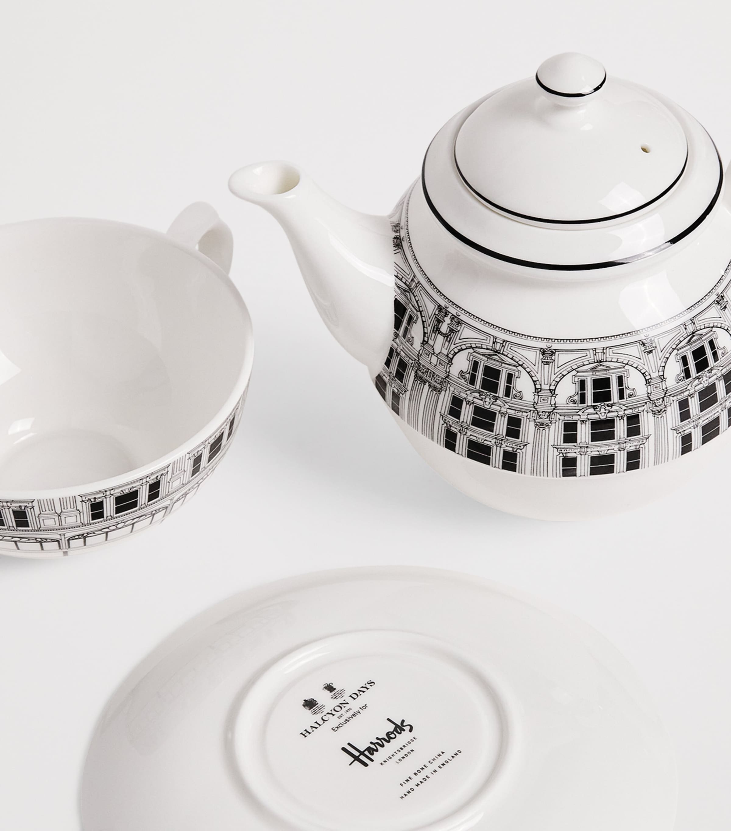 Harrods Harrods Building Teacup and Teapot Set | Harrods DE