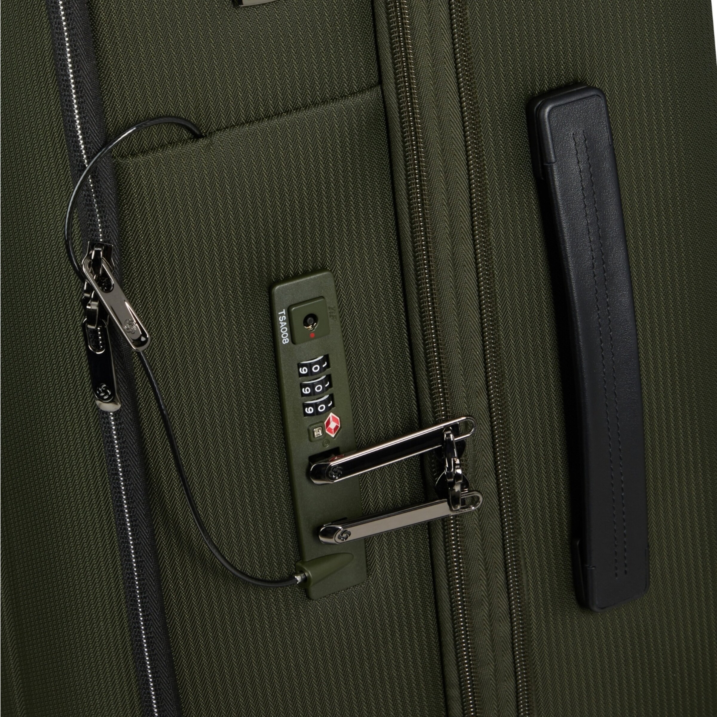 Samsonite Green Splendix Spinner Suitcase (67cm) | Harrods UK