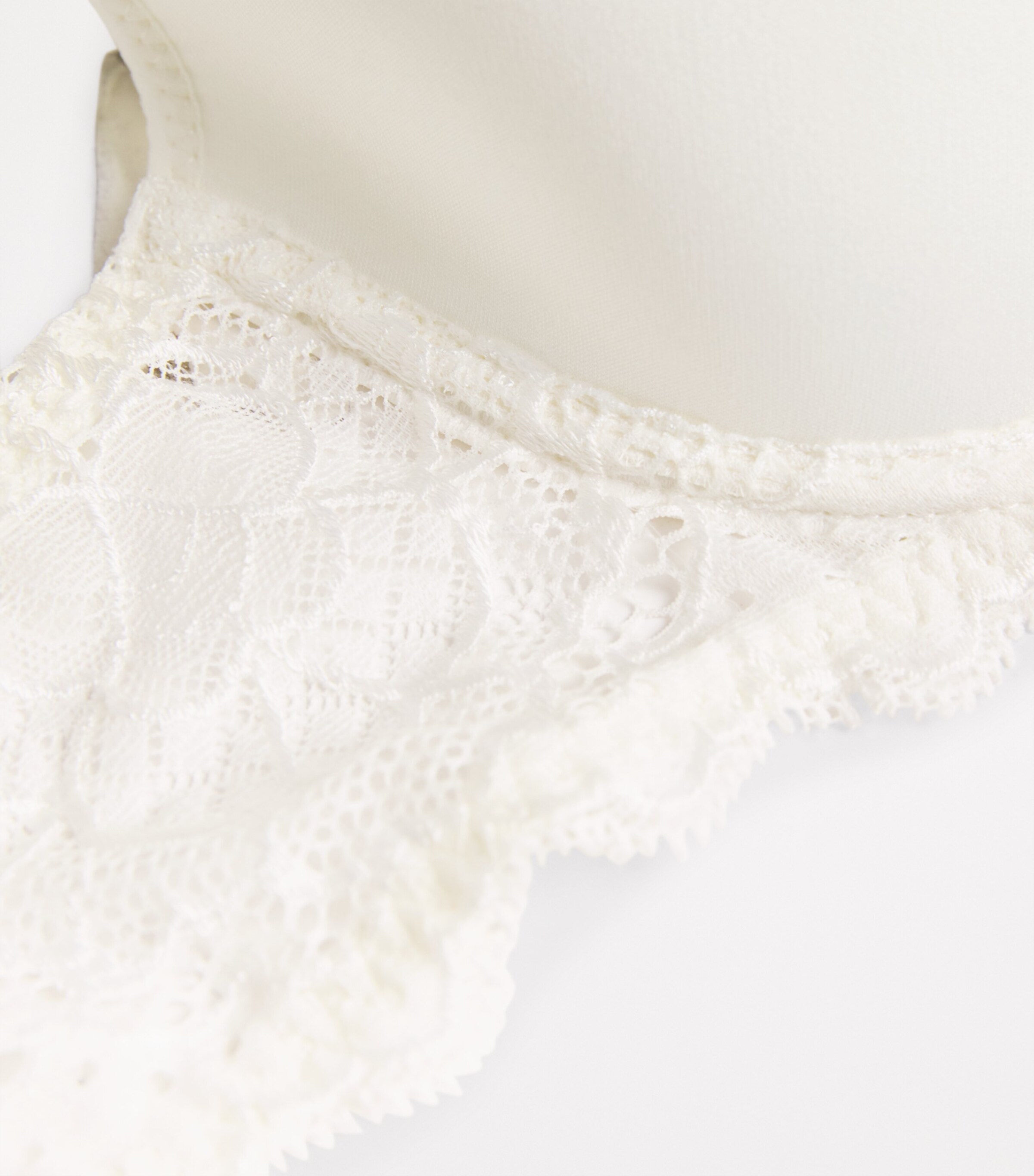 Simone Perele Spacer Plunge Caresse Bra | Harrods US