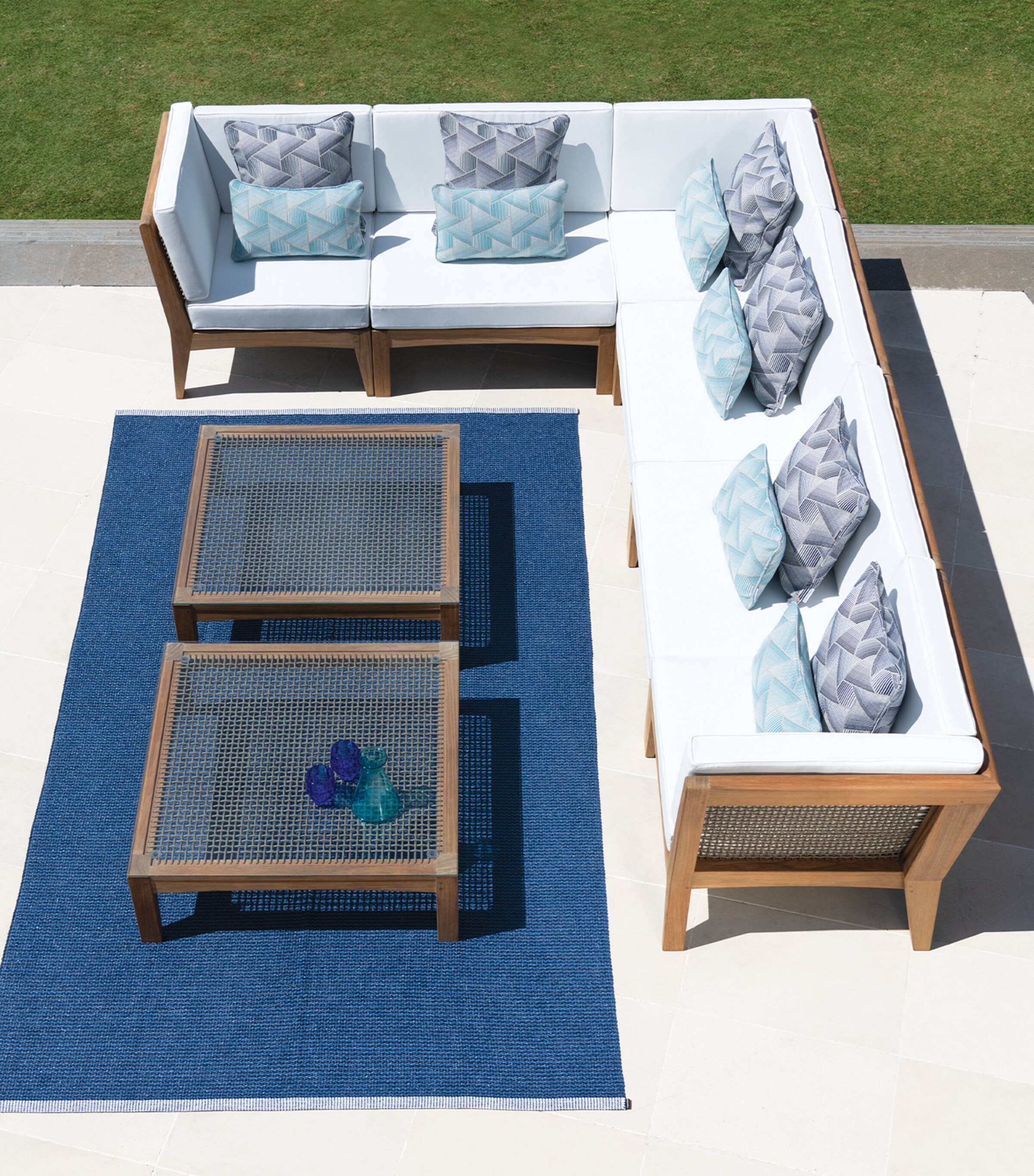 Indian Ocean White Cove Modular Outdoor Corner Lounge Chair | Harrods BR