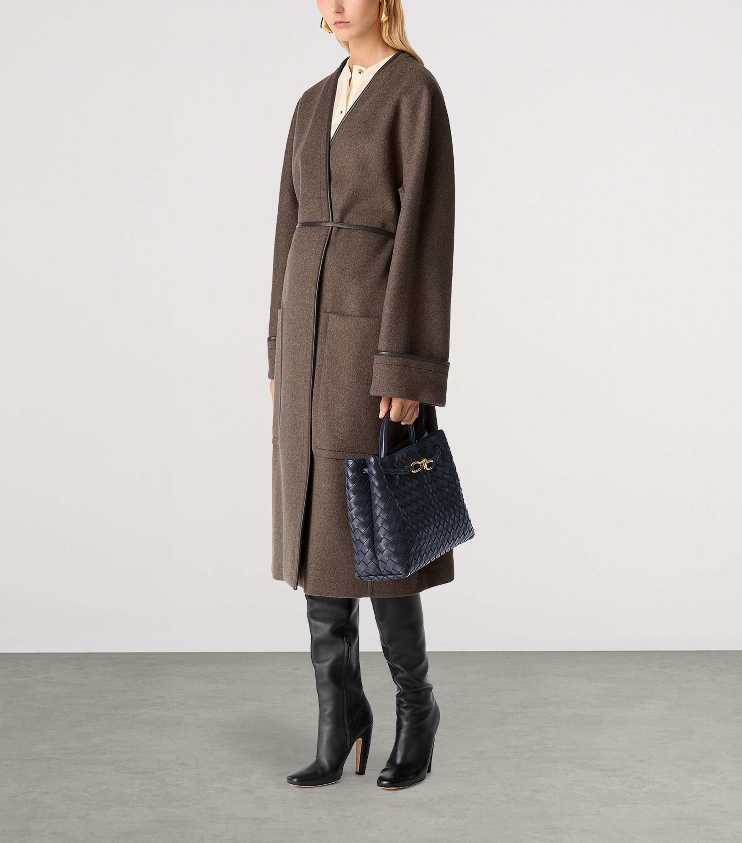 Bottega Veneta Blue Medium Leather Andiamo Shoulder Bag | Harrods CA