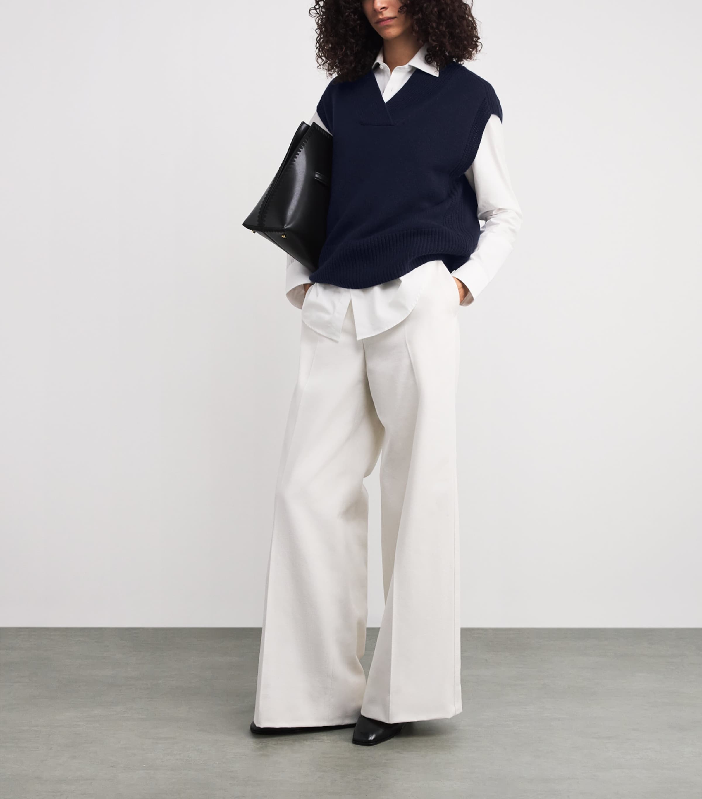 Joseph Blue Cashmere Mena Sweater Vest | Harrods FR