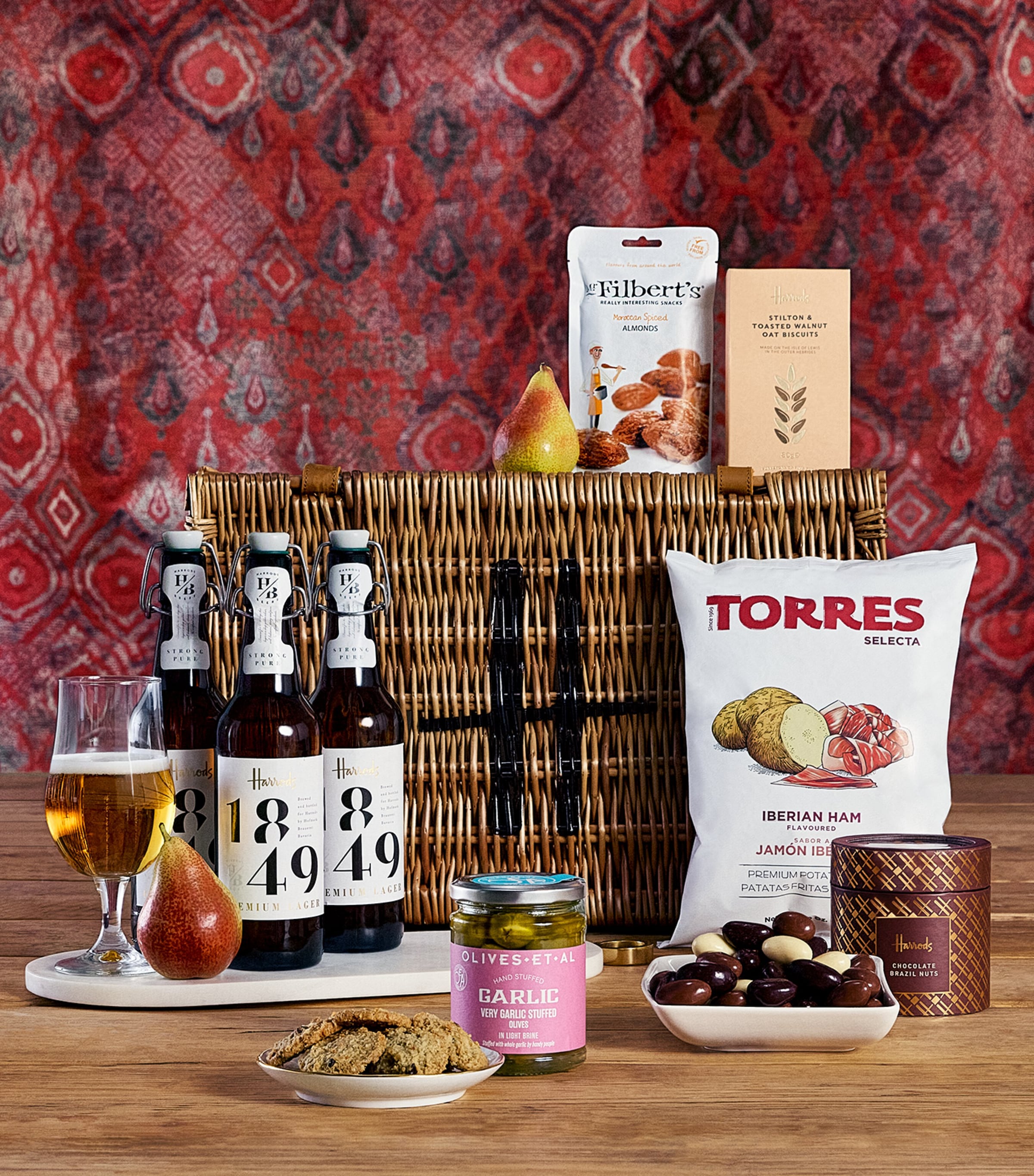 Harrods The Beer and Snack Hamper Harrods JP