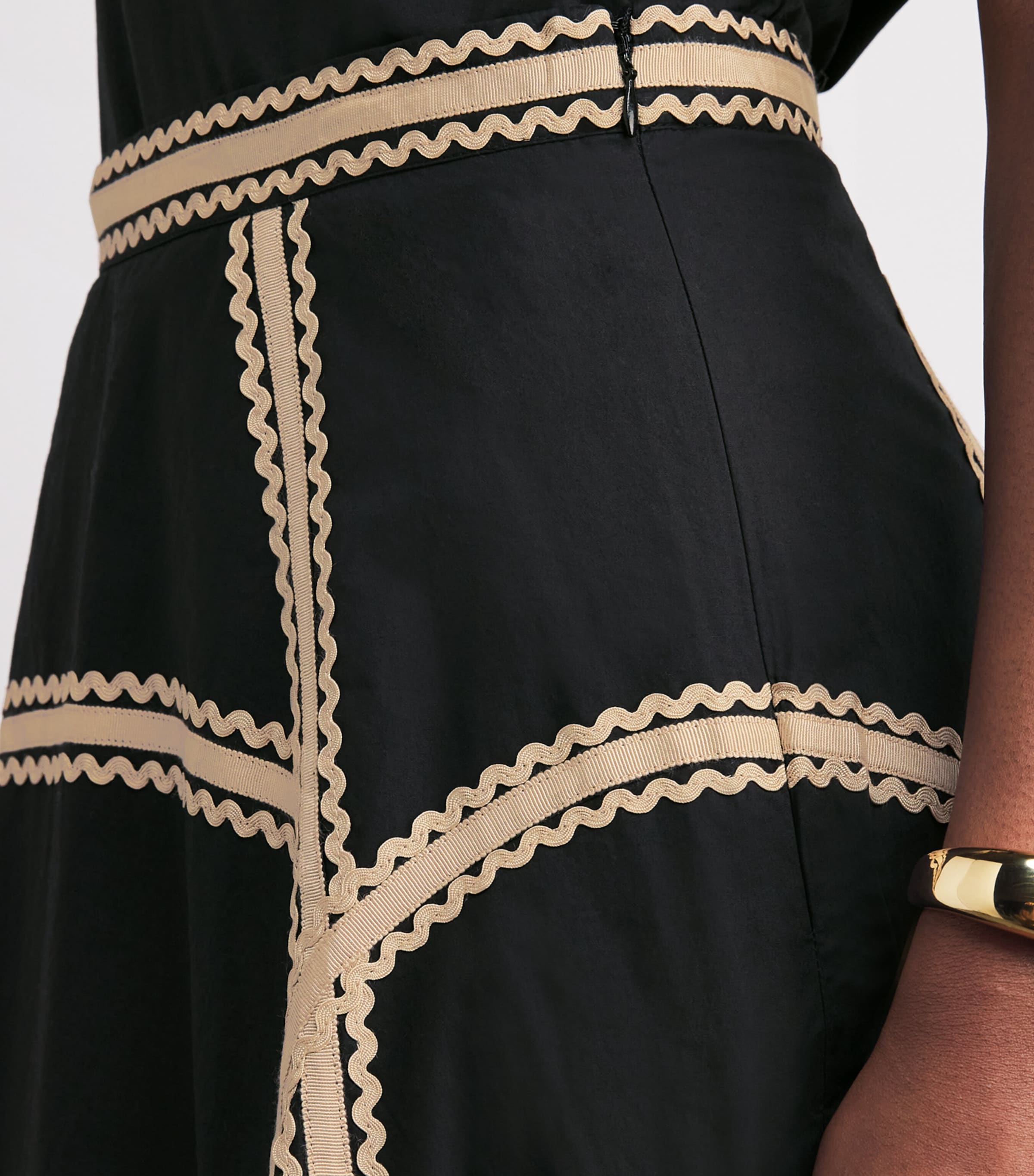 Ulla Johnson Black Cotton Norah Midi Skirt | Harrods SG