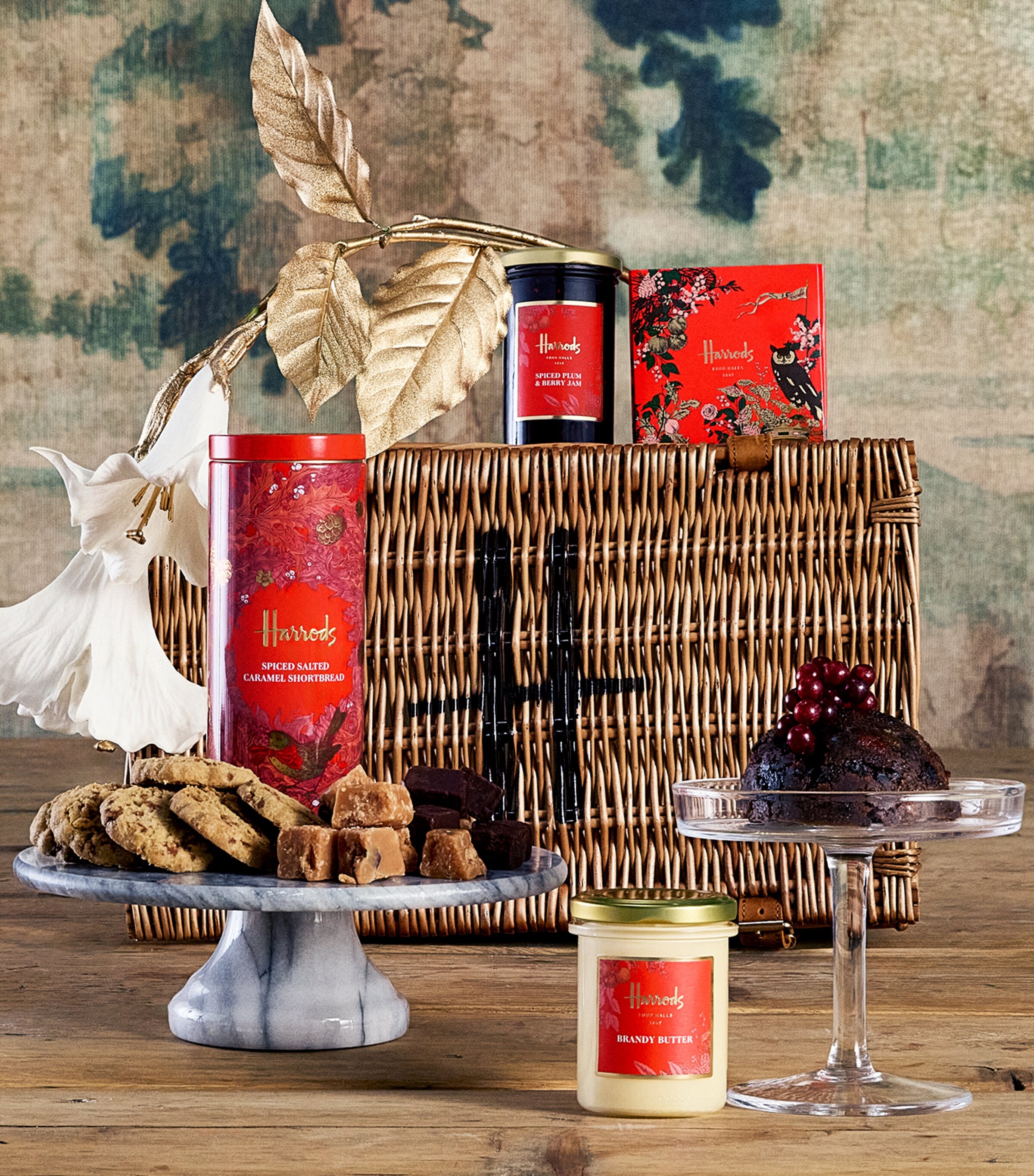 Luxury Hampers & Gift Boxes | Harrods UK