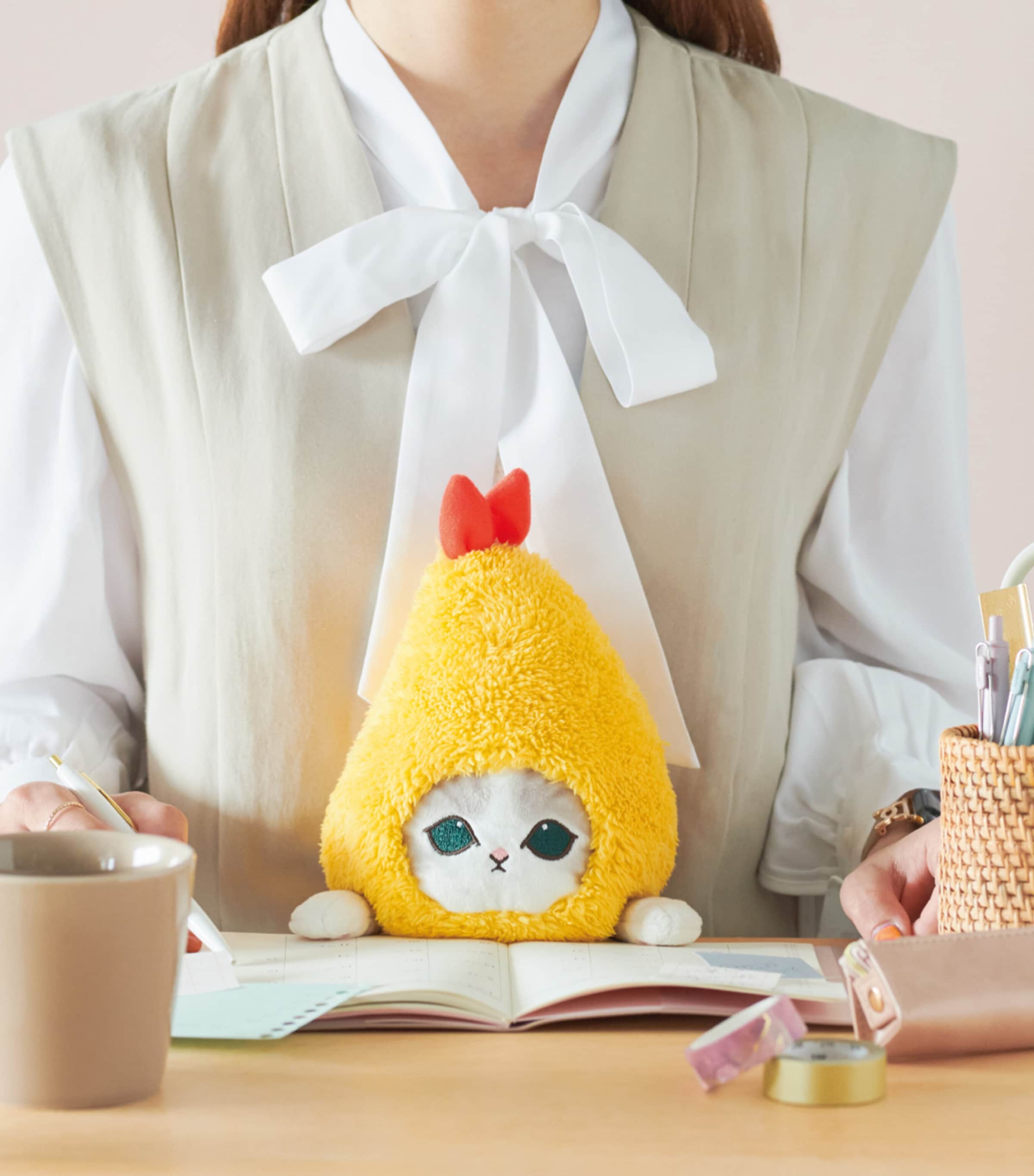 Mofusand Posture Pals Shrimp Cat (22cm) | Harrods KR