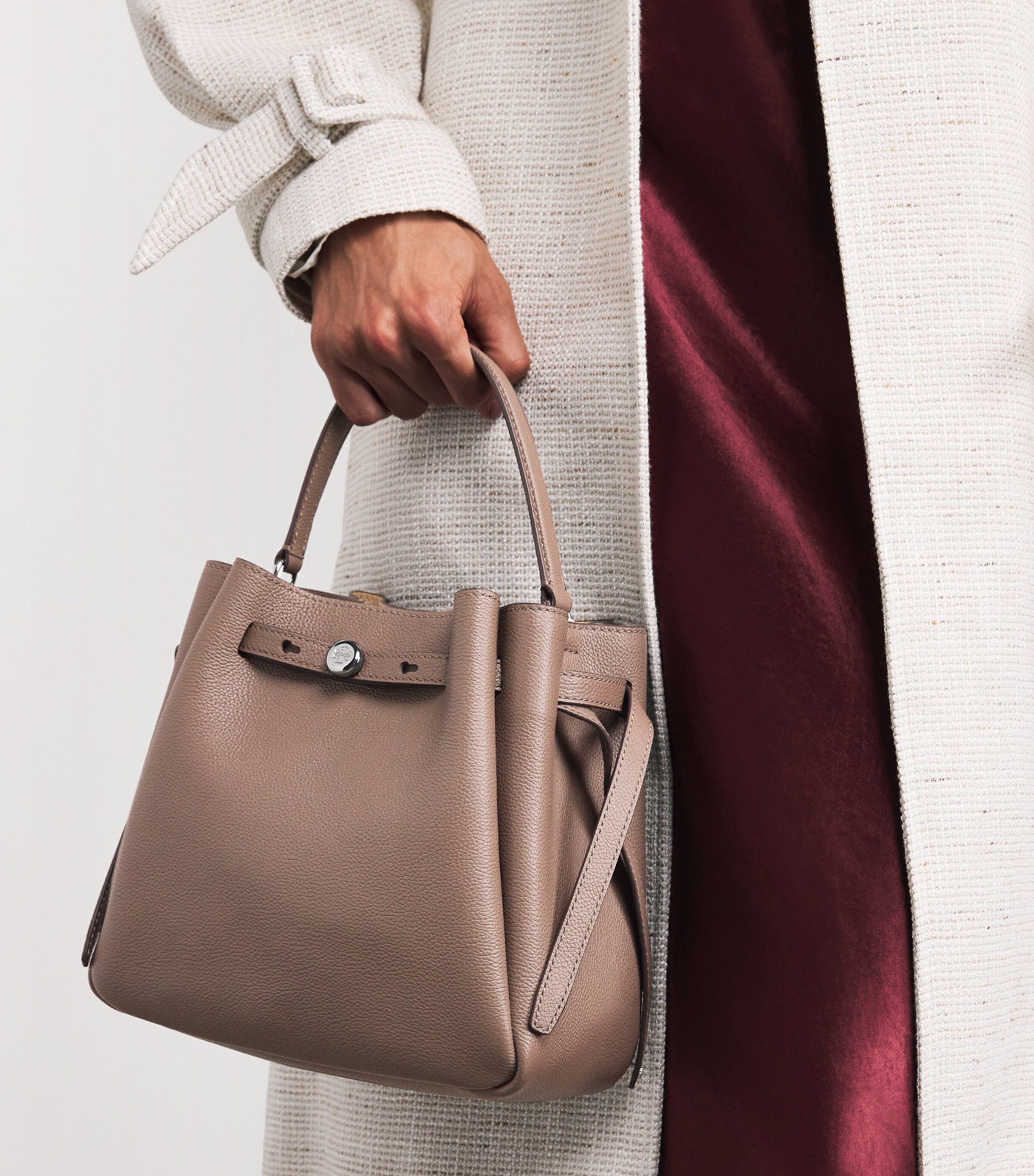 Tory Burch Beige Leather Romy Bucket Bag | Harrods LT