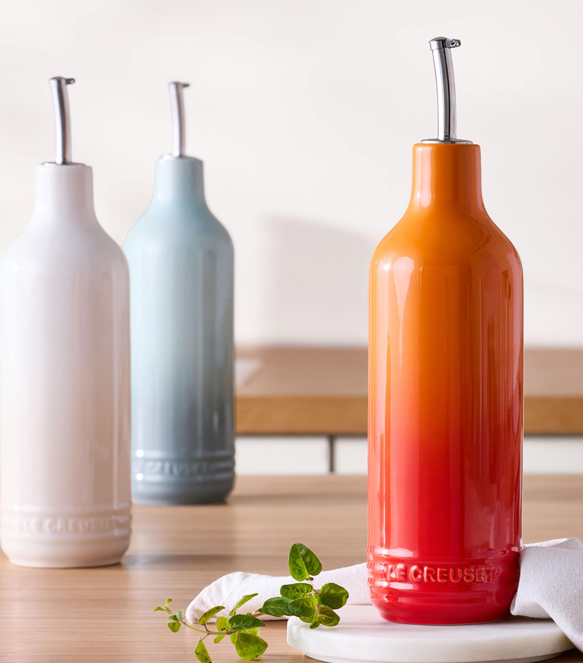 Le Creuset Stoneware Signature Oil Cruet (600ml) | Harrods US