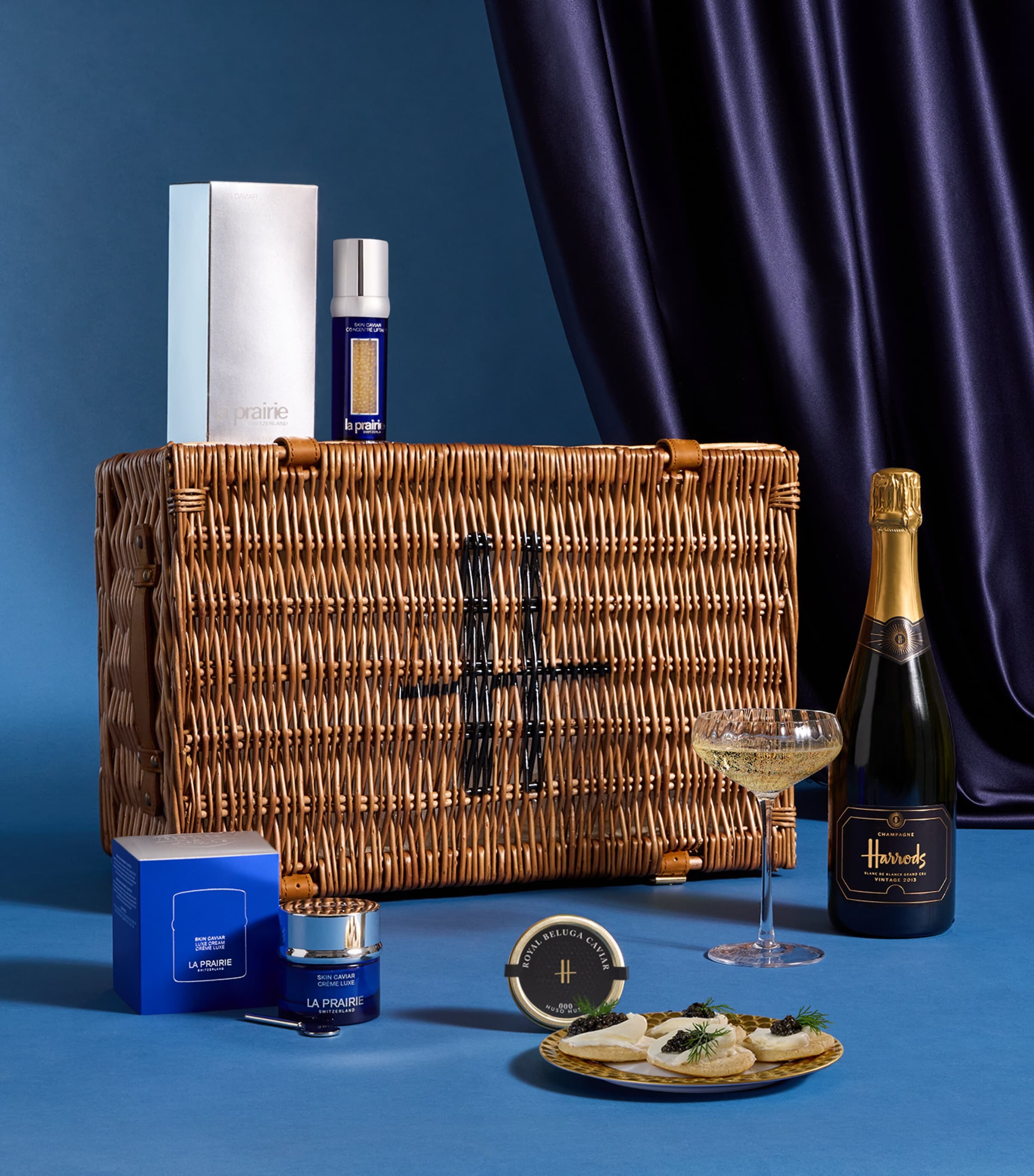 Gift Baskets & Gift Boxes | Harrods US