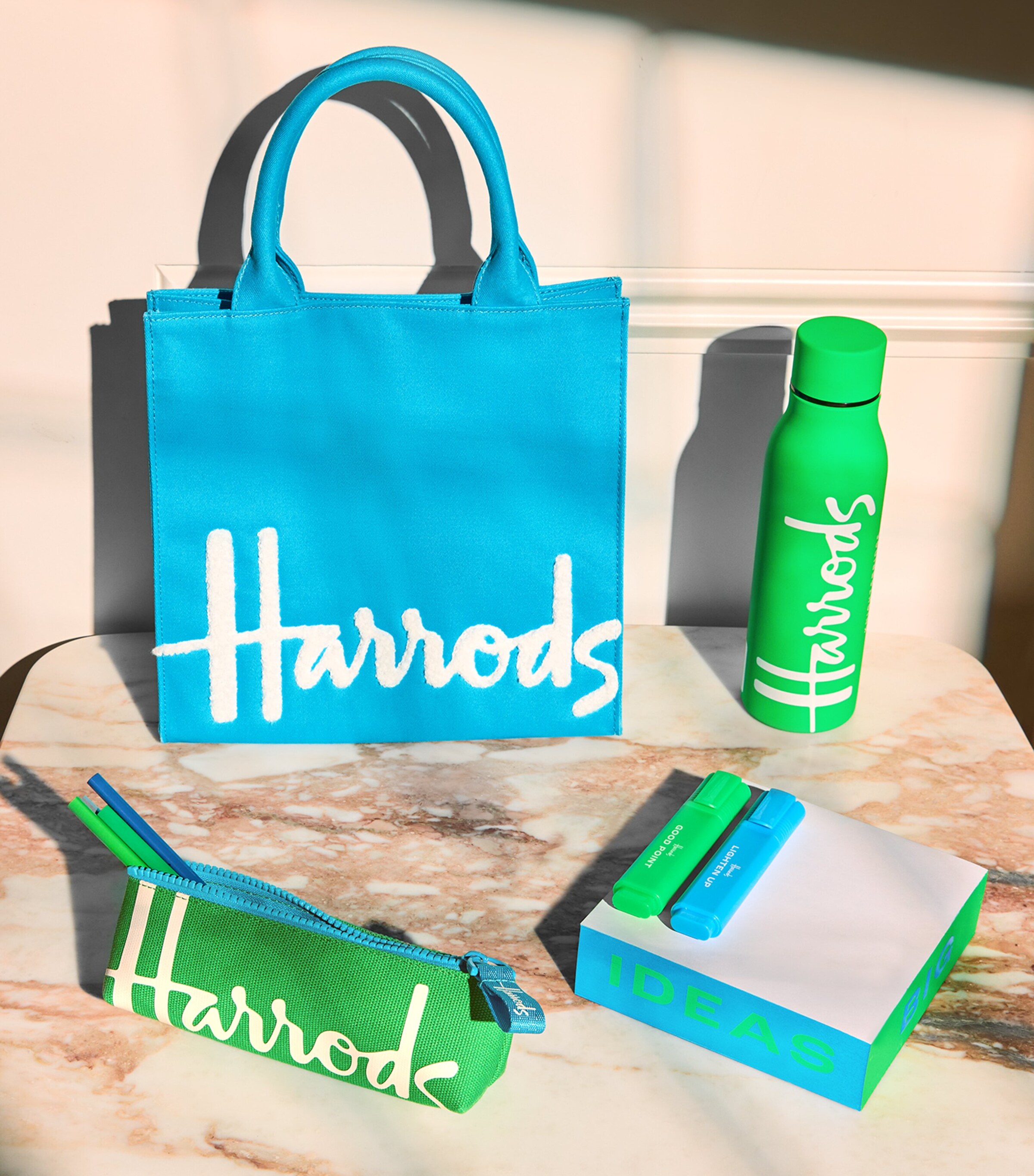 Harrods Logo Water Bottle | Harrods UK