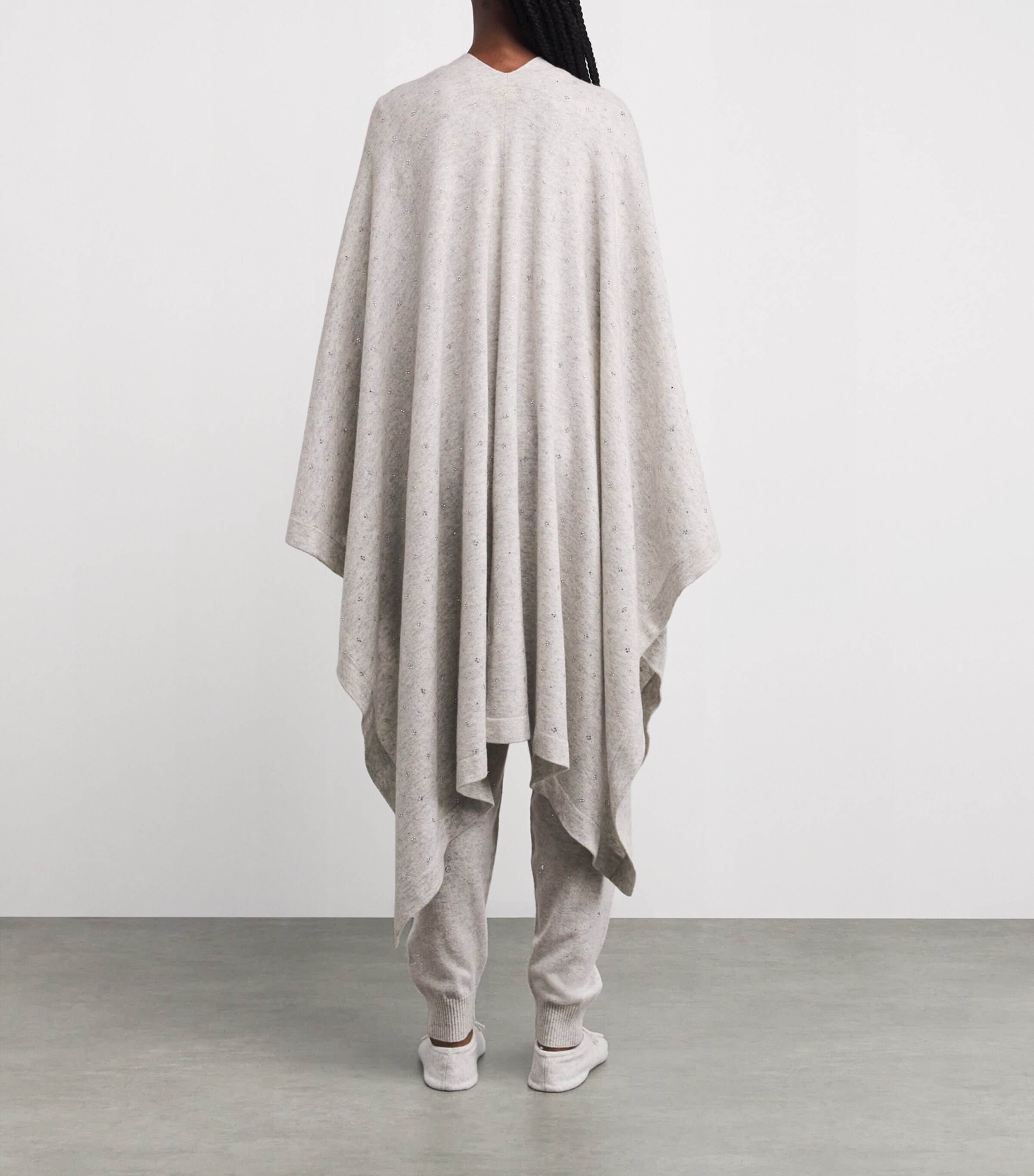 William Sharp Grey Cashmere Oversized Luxe Scatter Cape | Harrods CA