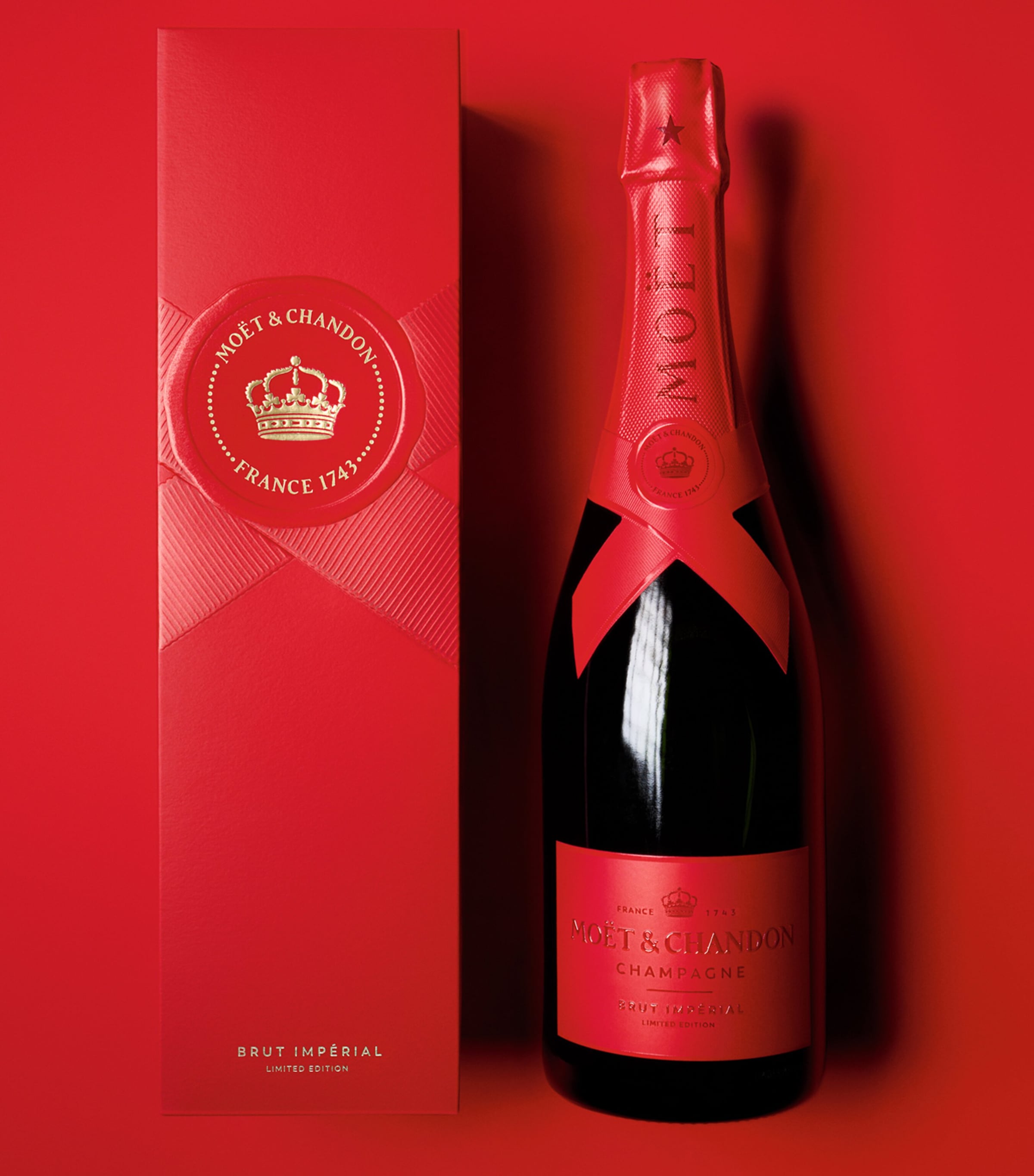 Moët & Chandon Brut Impérial Limited Edition Non-Vintage Champagne ...