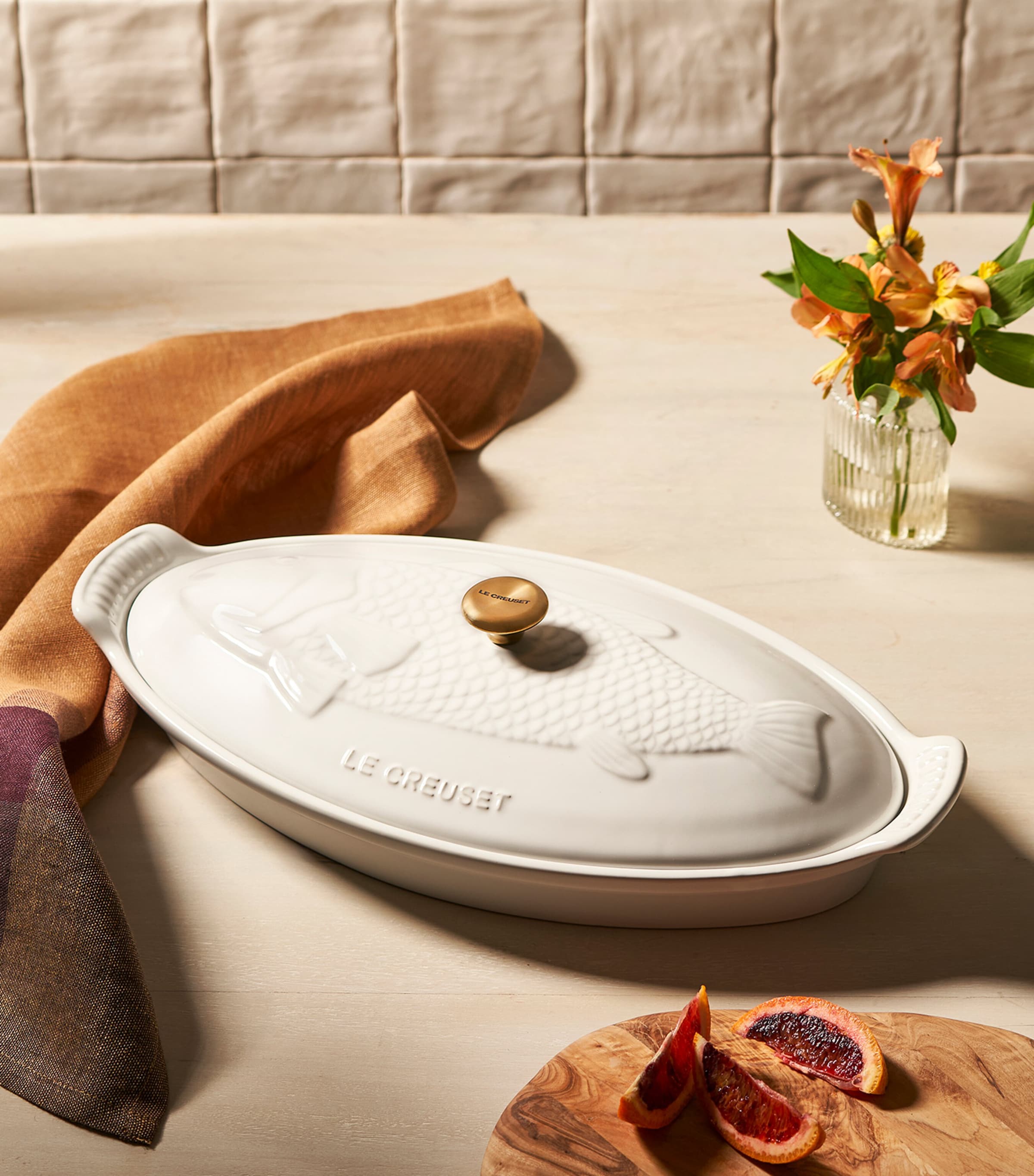 Le Creuset Stoneware Fish Baker Oven Dish (41cm) | Harrods UK