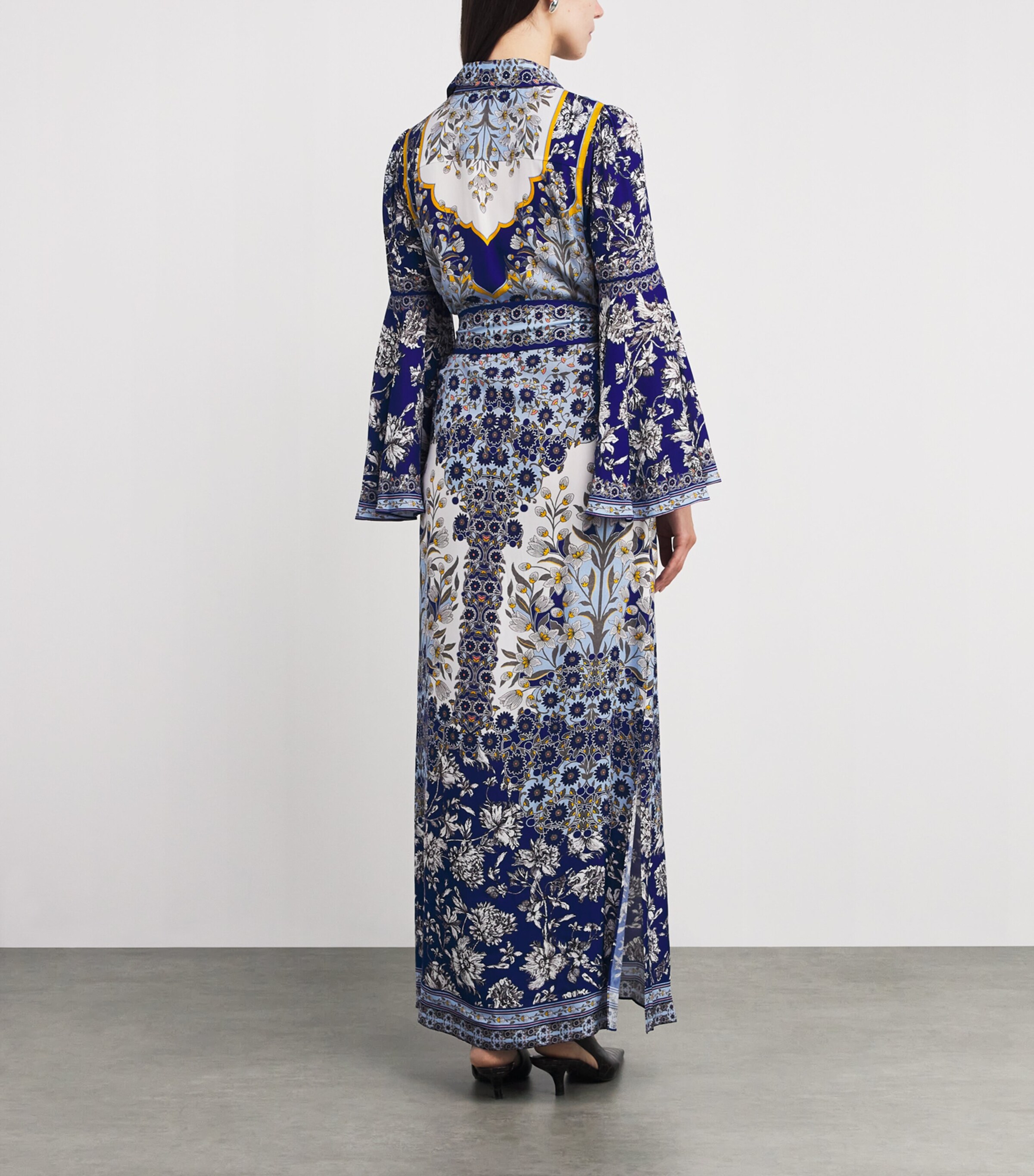 Alice+Olivia Blue Chassidy Bell-Sleeve Maxi Dress | Harrods AU