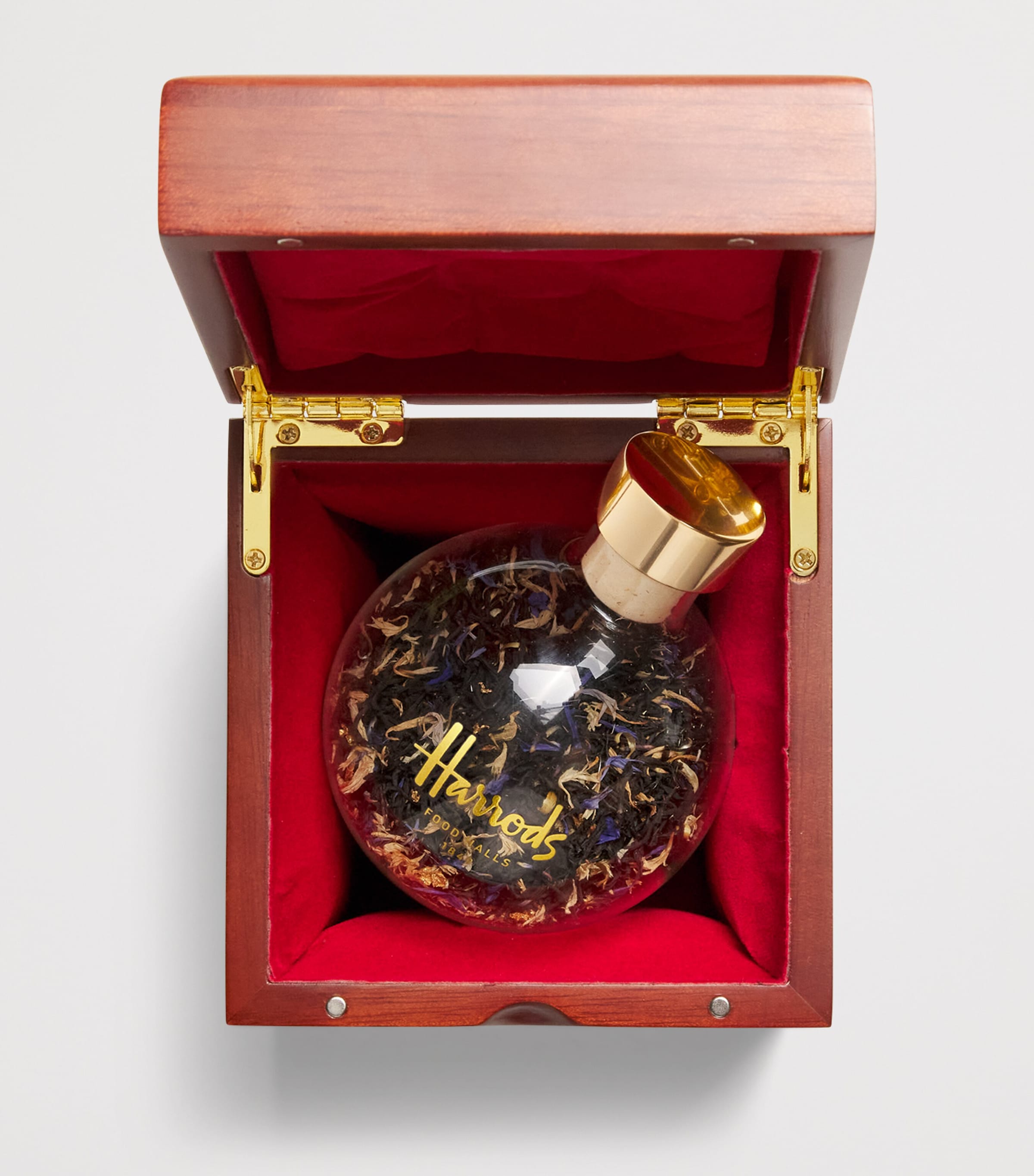 Harrods Eggnog Christmas Tea Bauble (30g) | Harrods AU