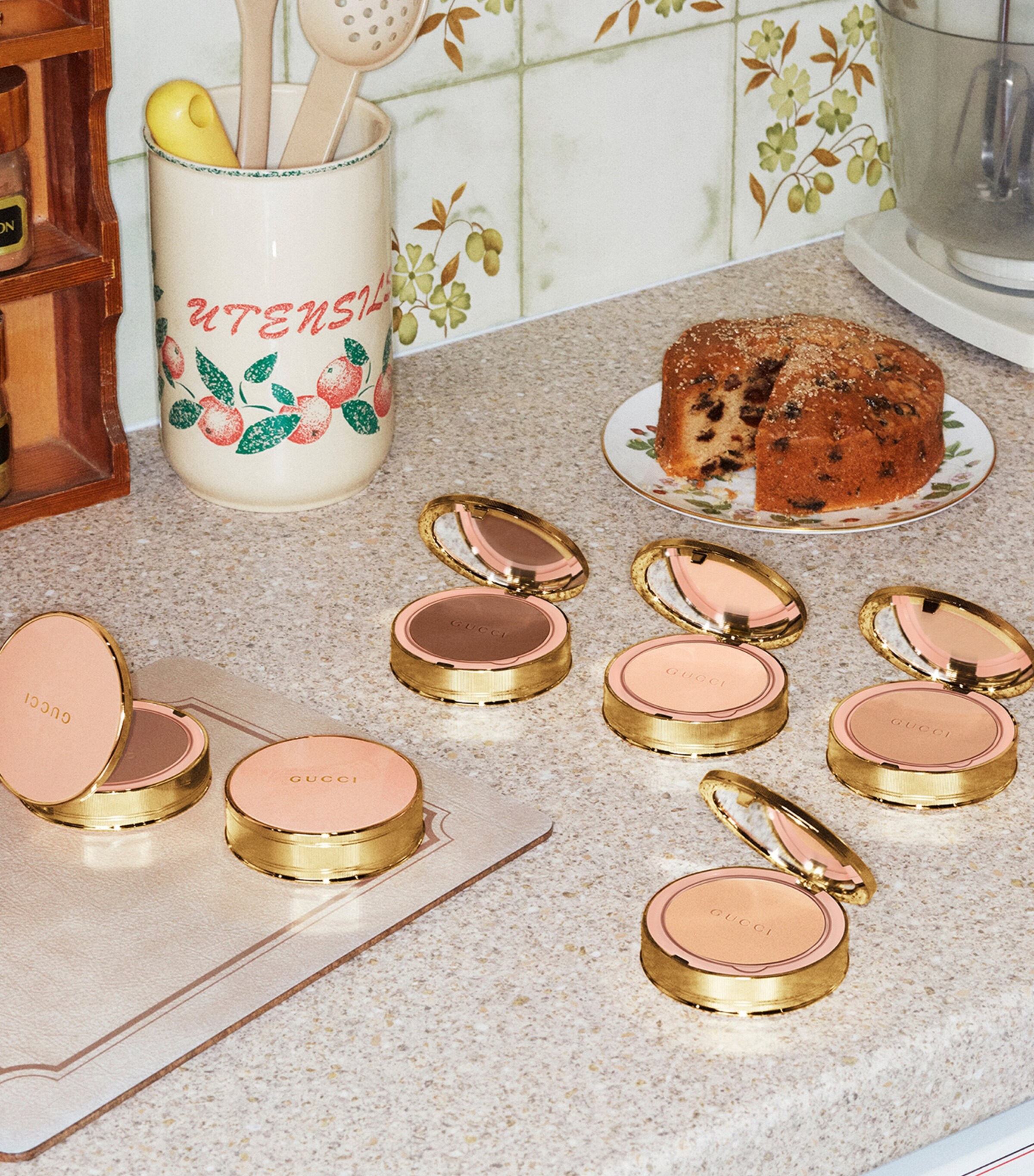 Gucci Poudre de Beauté Mat Naturel Face Powder Refill | Harrods BR