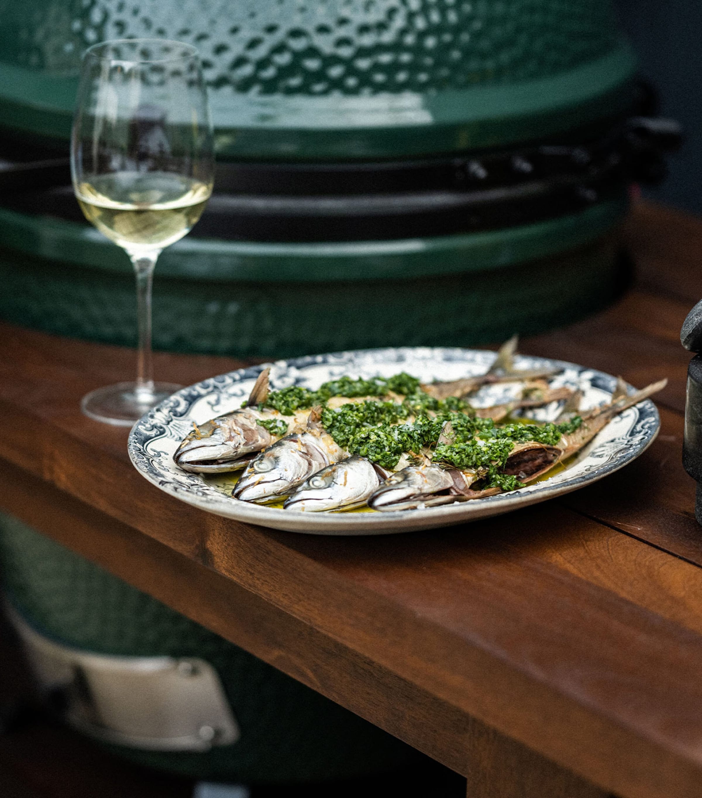 Big Green Egg Mahogany Egg Table Nest | Harrods US